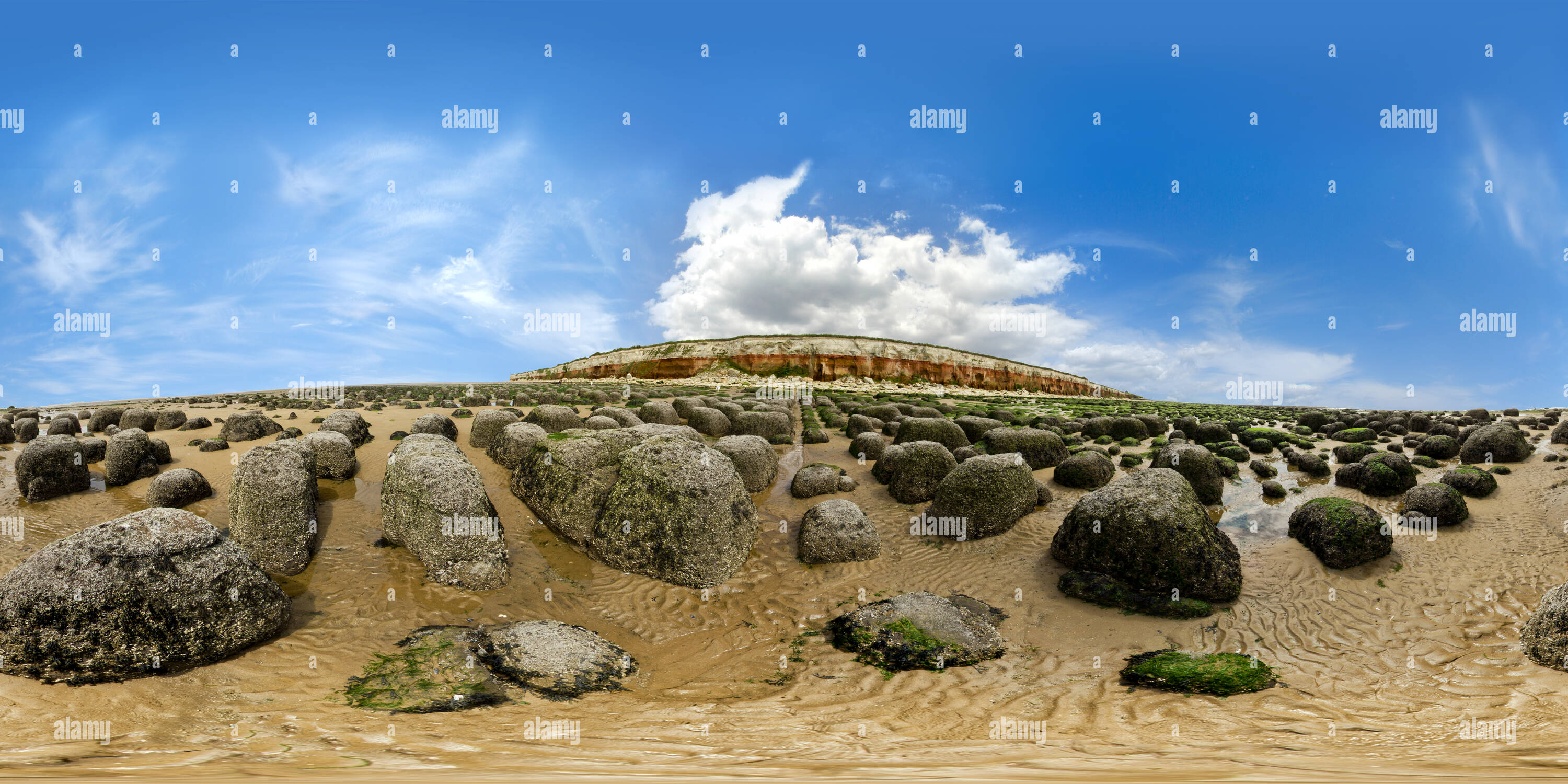 360° view of Hunstanton Rocks at Low Tide - Alamy