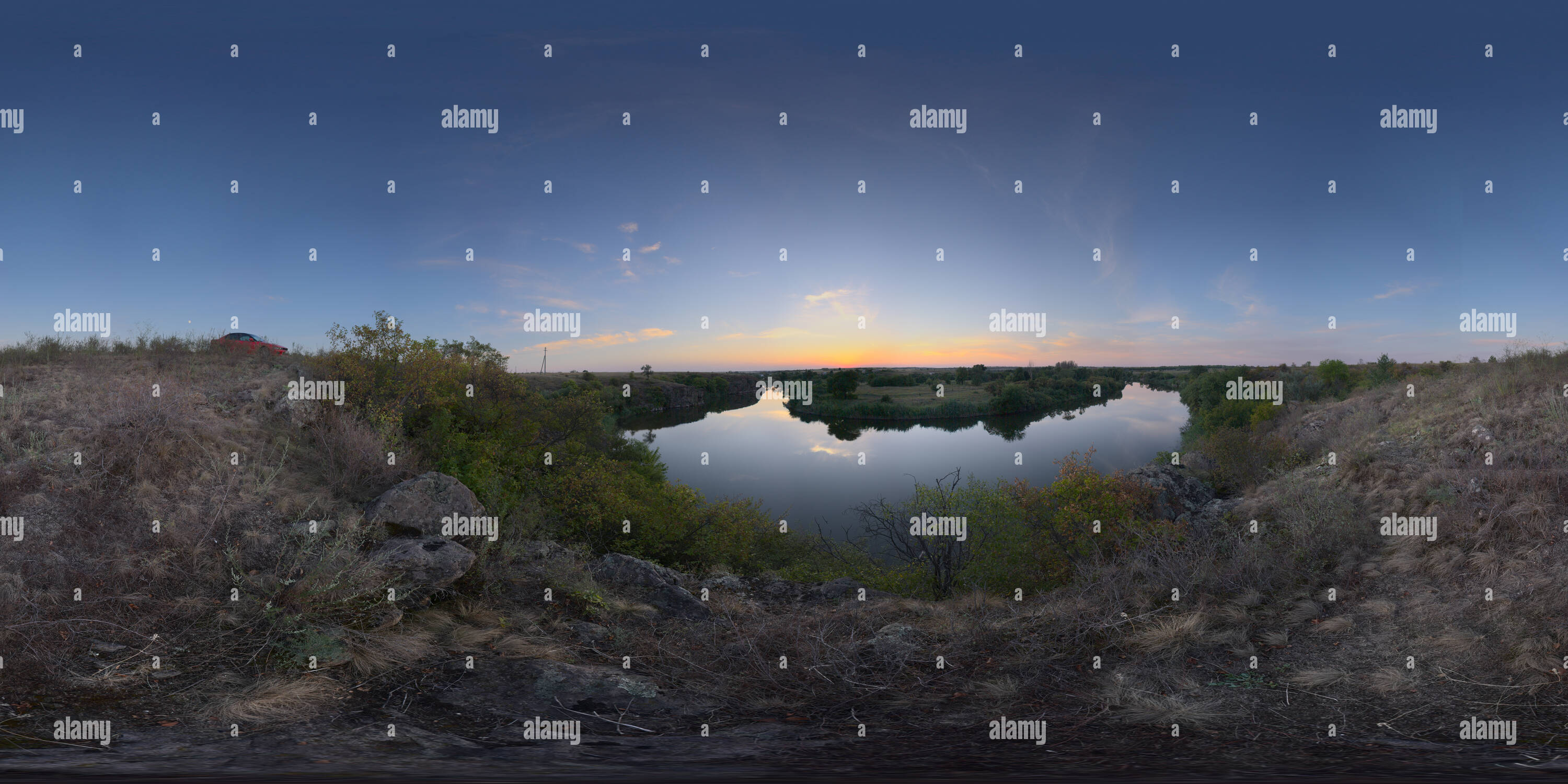 360° view of Sunset over the river - Alamy