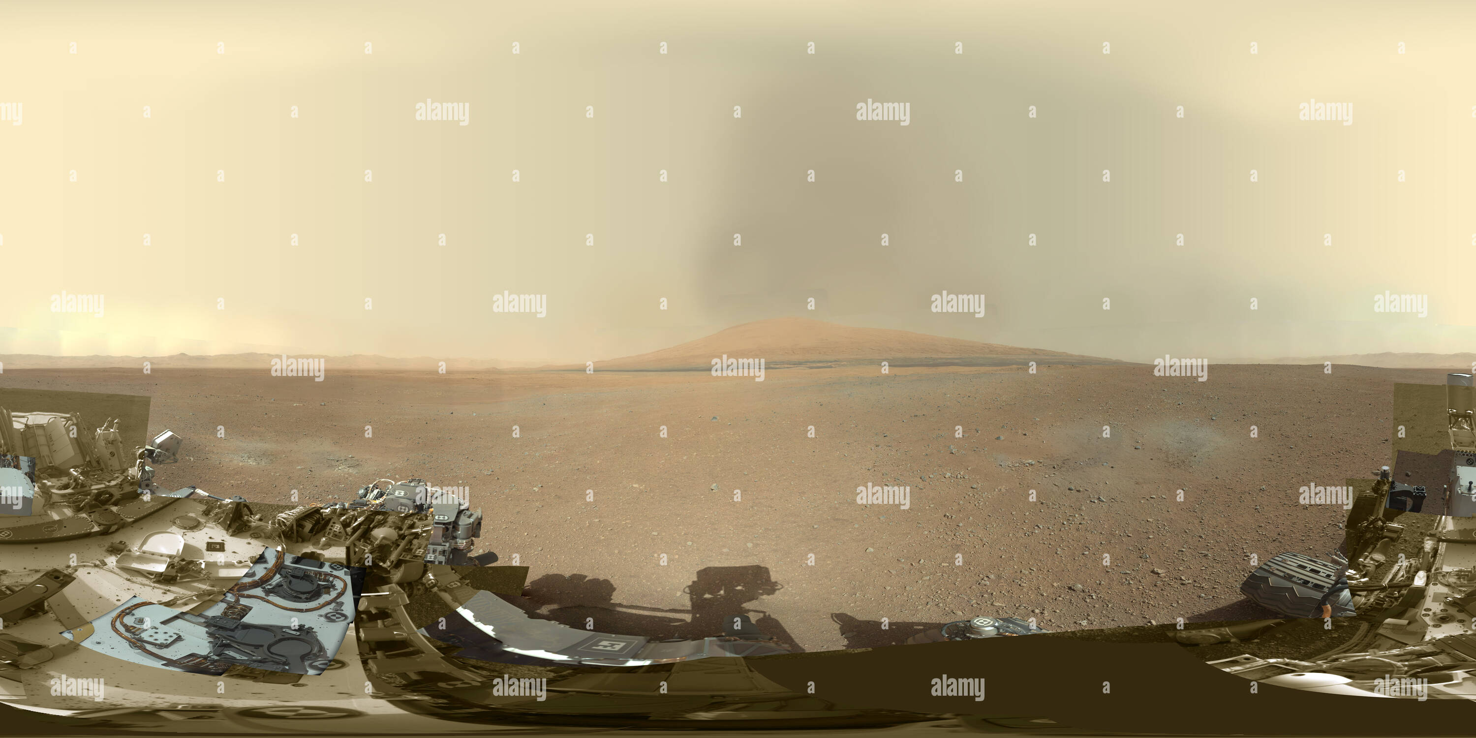 360° view of Mars Panorama - Curiosity rover: Martian solar day 3 - Alamy