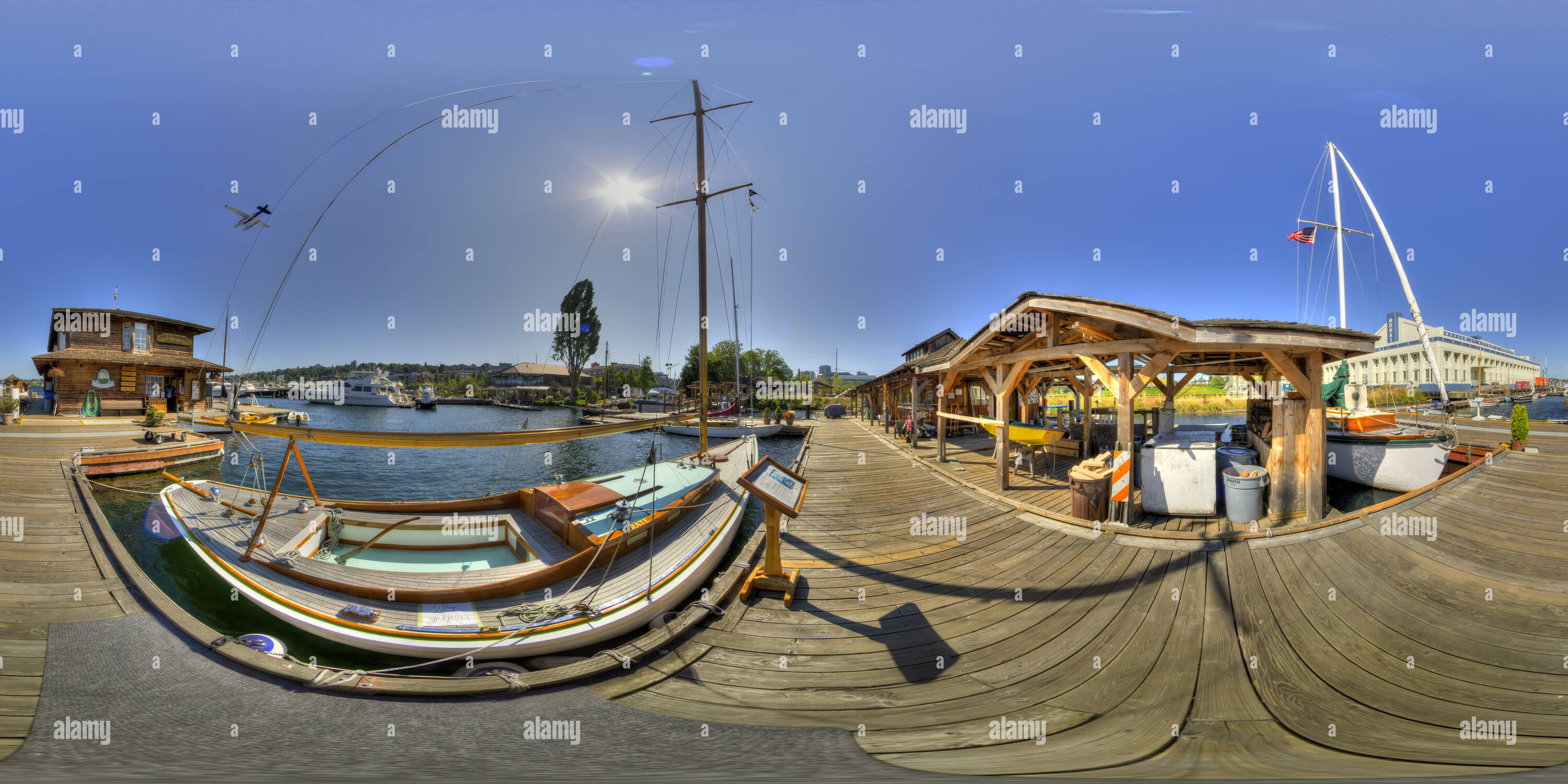 R boat pirate hi-res stock photography and images - Alamy