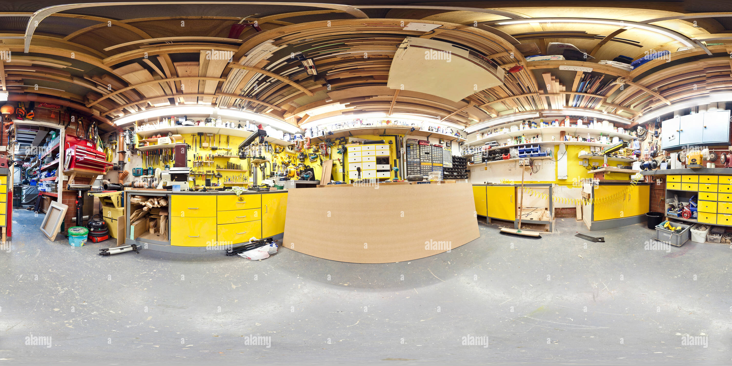 360° view of Workshop interior pano - Alamy