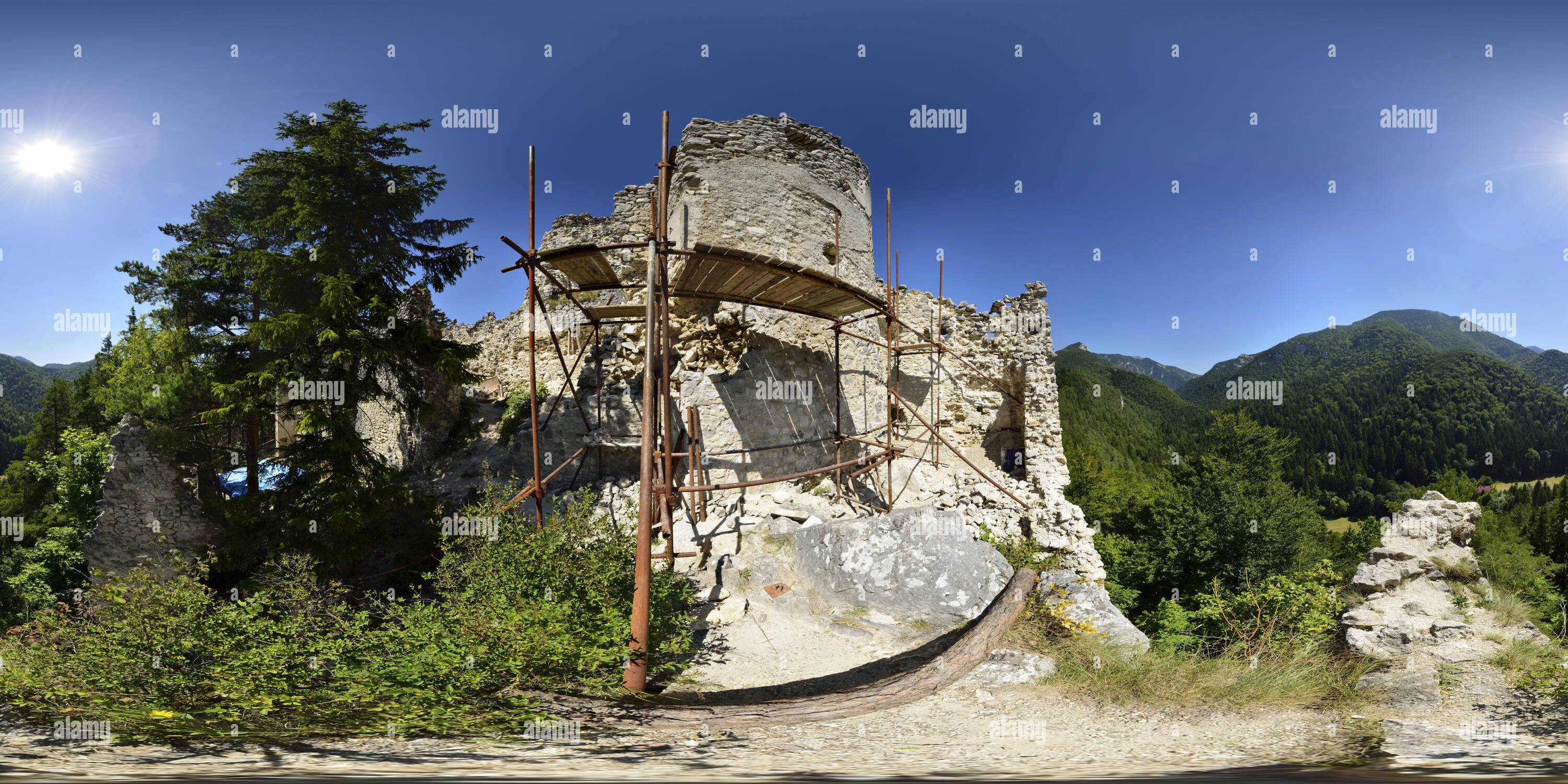 Blatnica castle hi-res stock photography and images - Alamy