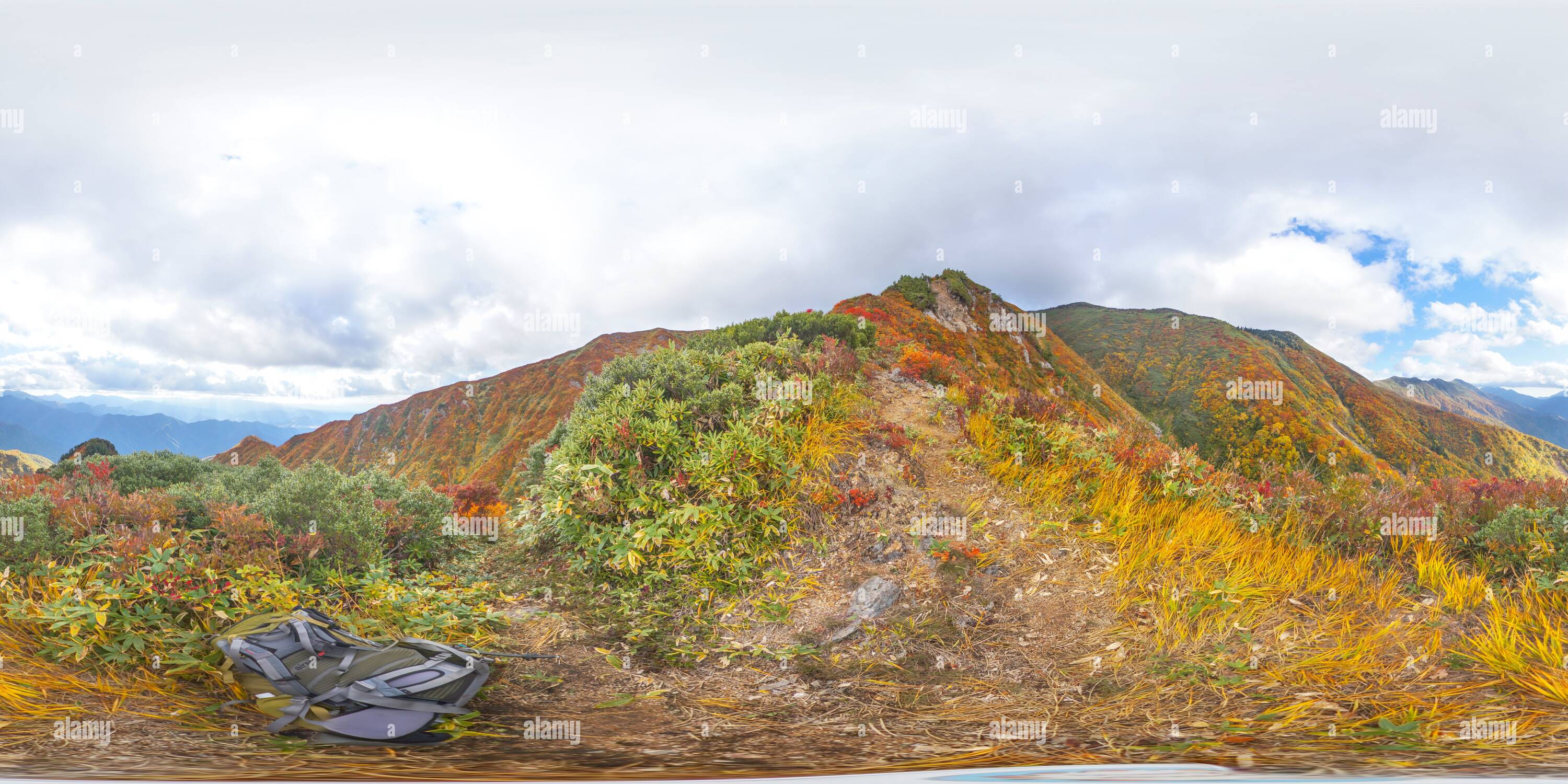 360° view of Mt.Makihatayama Tengu ridge - Alamy