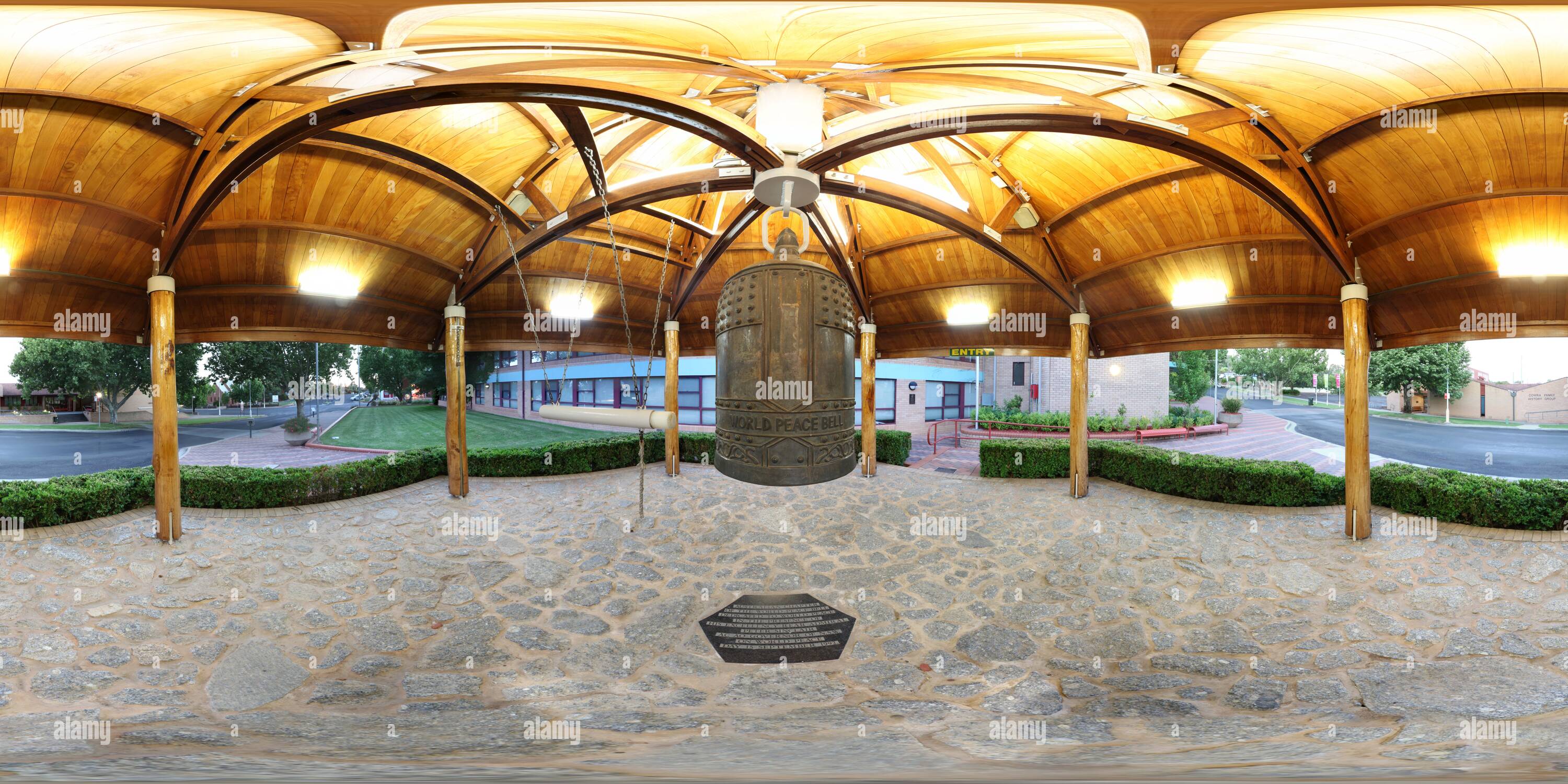 360° view of Australian World Peace Bell - Alamy