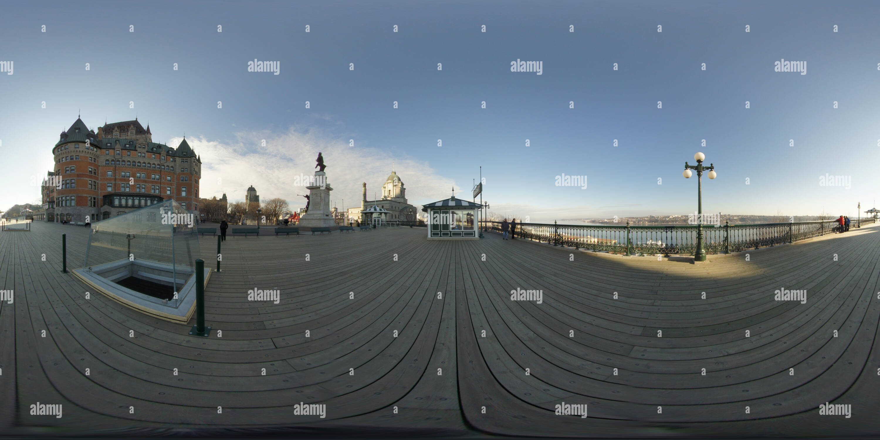 Terrasse dufferin terrasse hi-res stock photography and images - Alamy