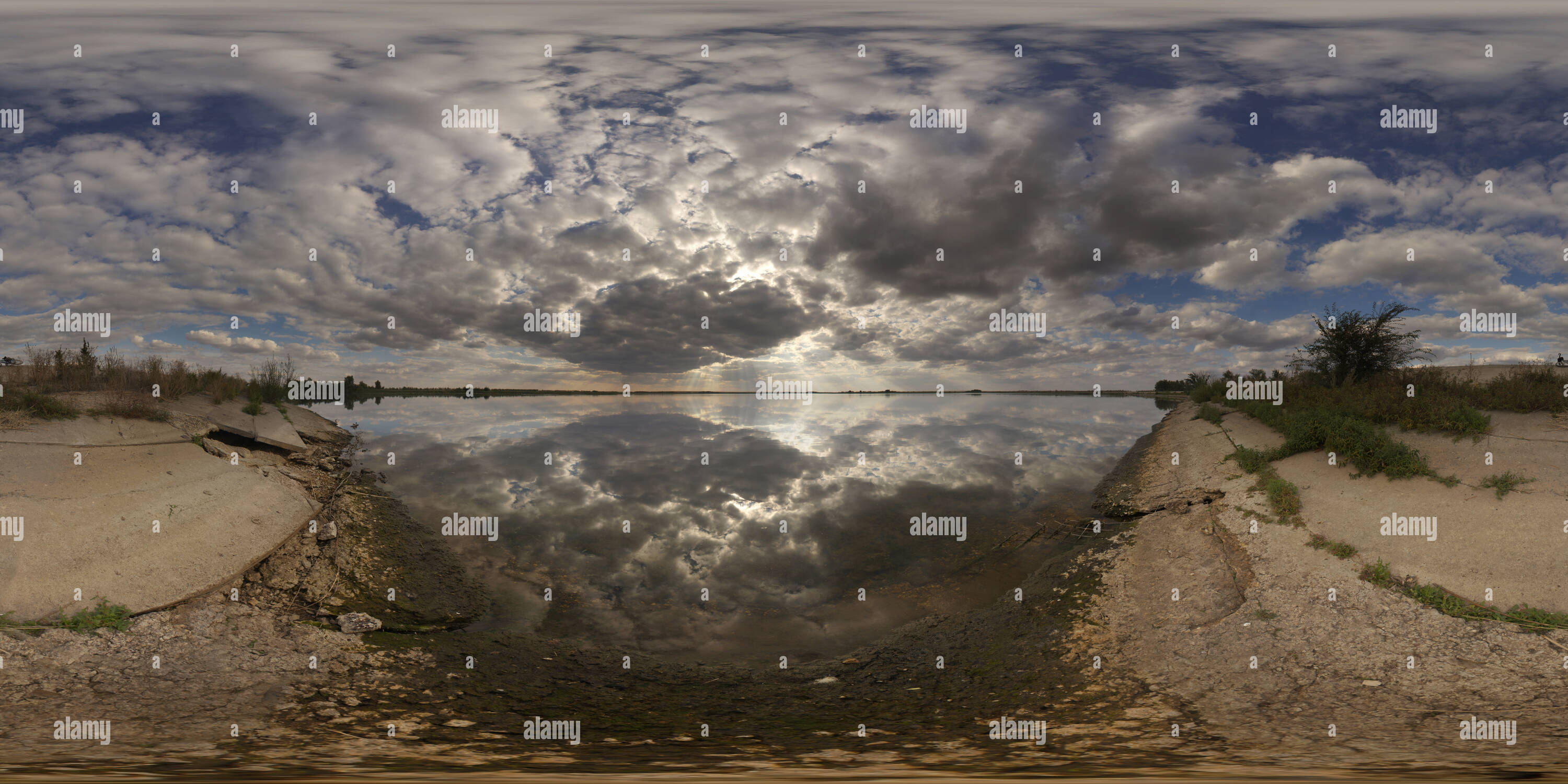 360° view of lake near Dergachi - Alamy