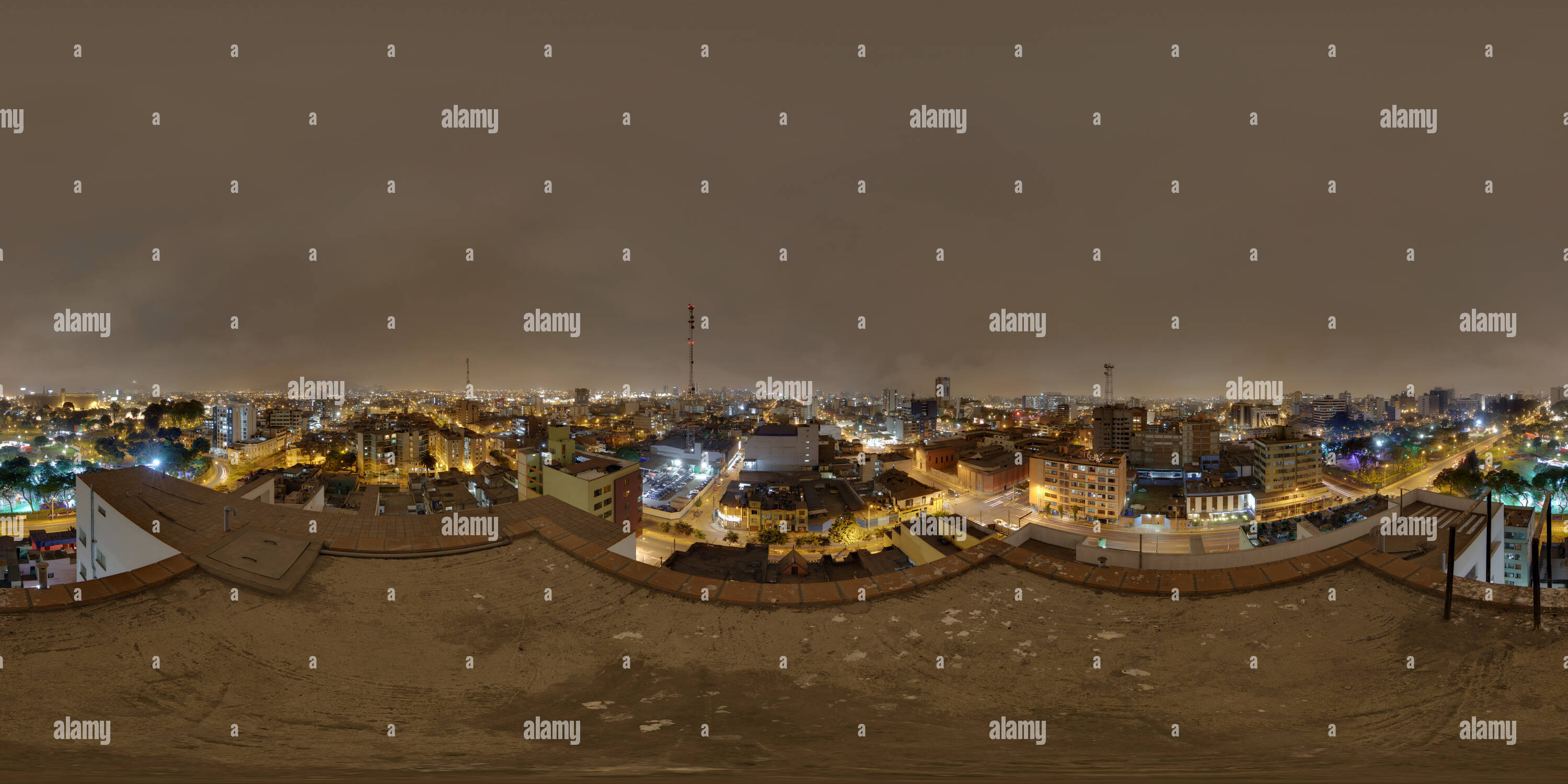 360° view of Lima at Night - Alamy