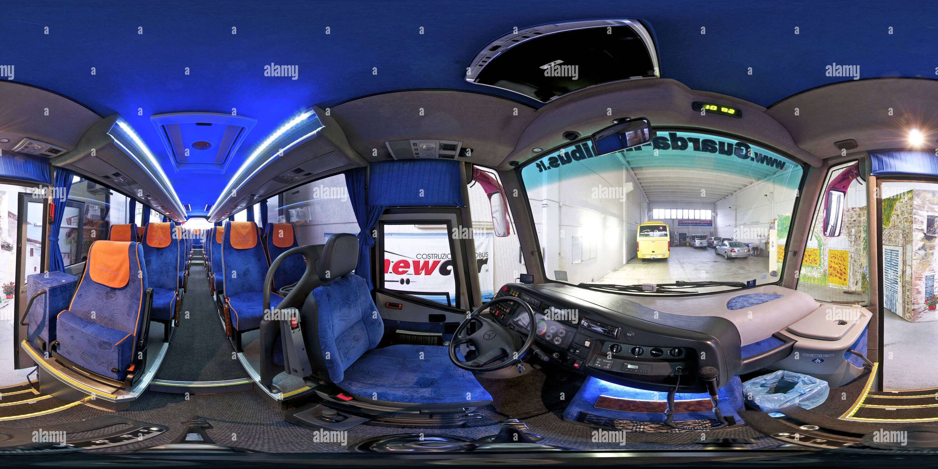 Magic bus hi-res stock photography and images - Alamy