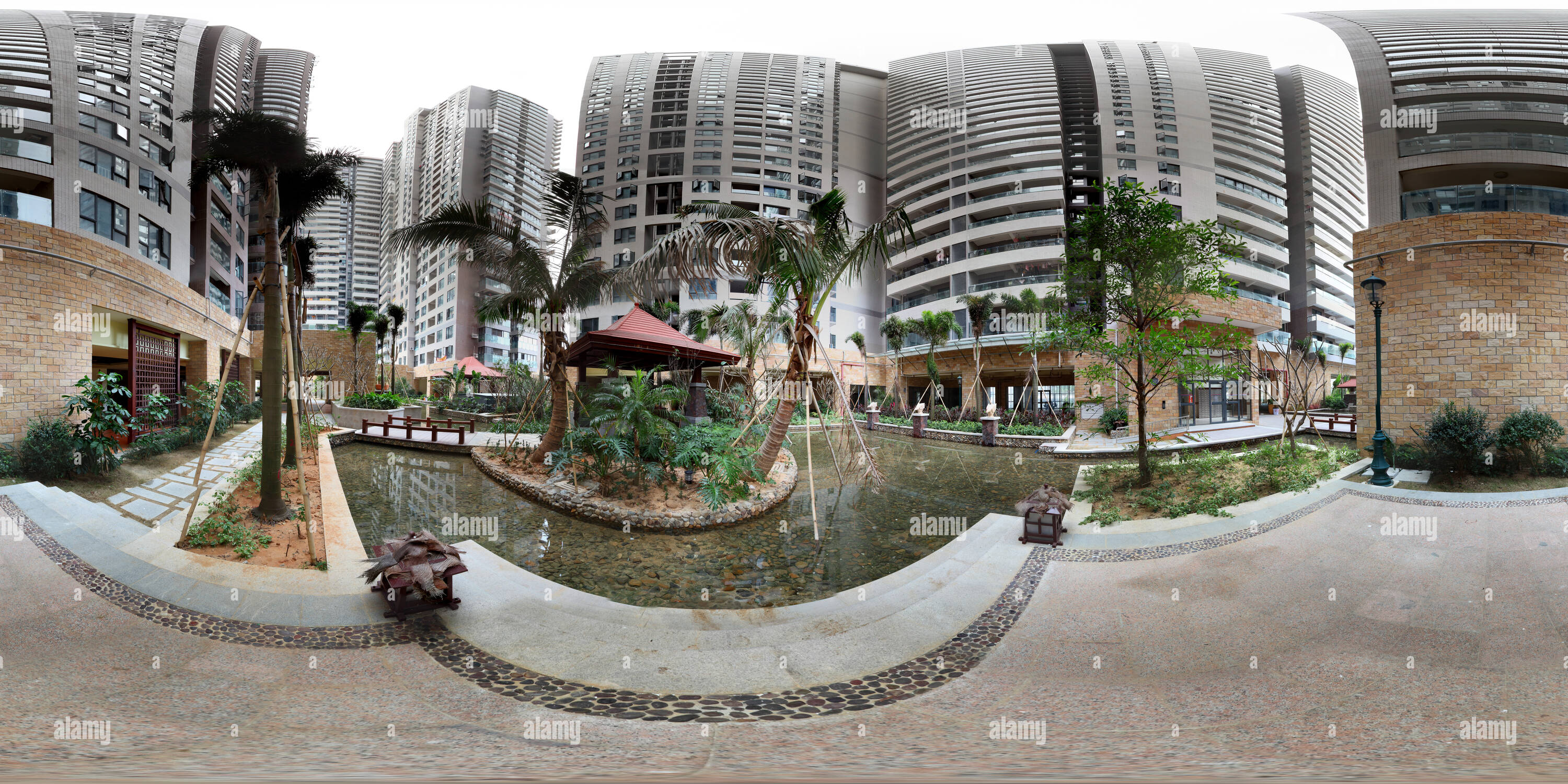 360° view of Chinese condo. Third floor garden - Alamy
