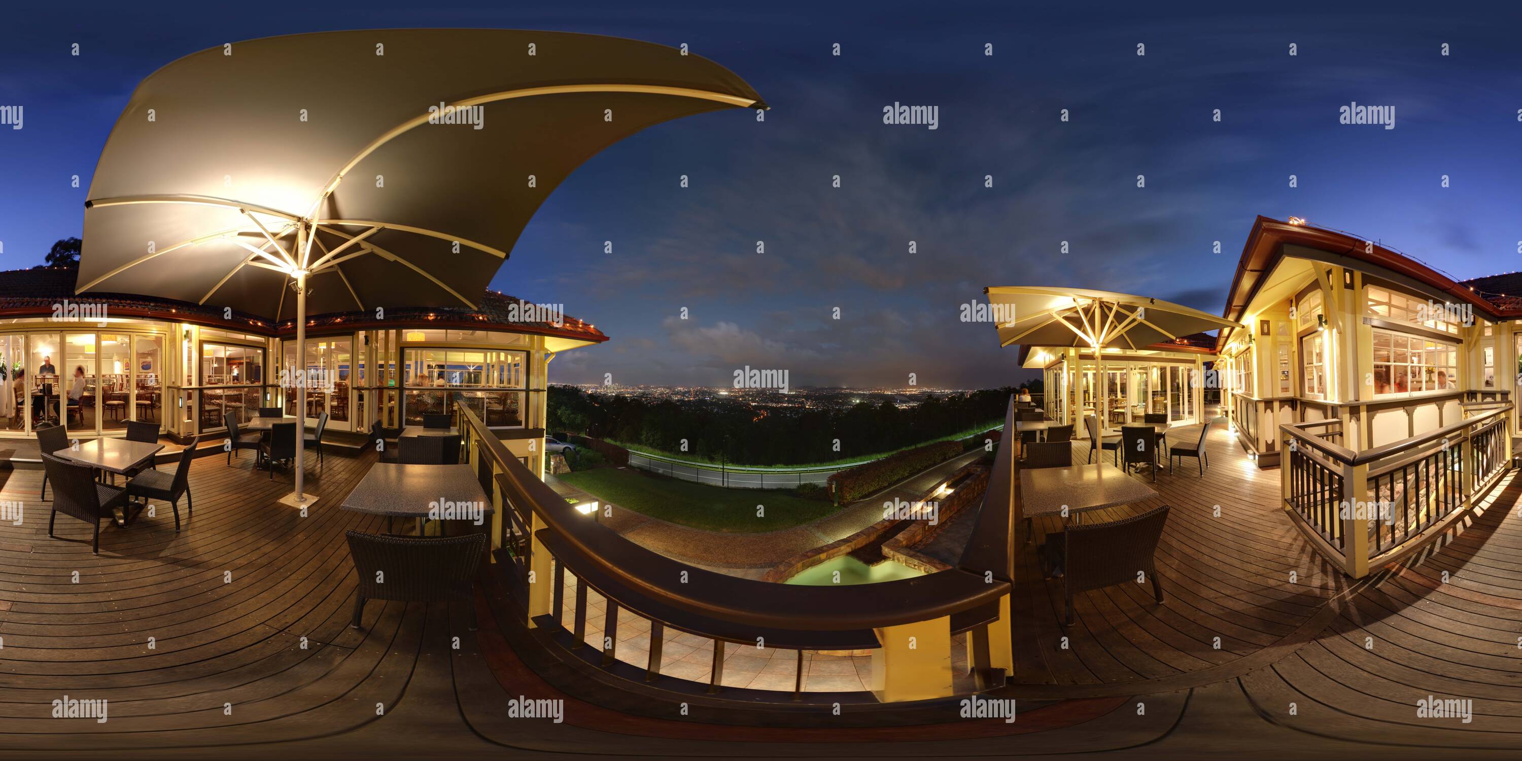 360° view of Mt Coot-tha Twilight views - Alamy