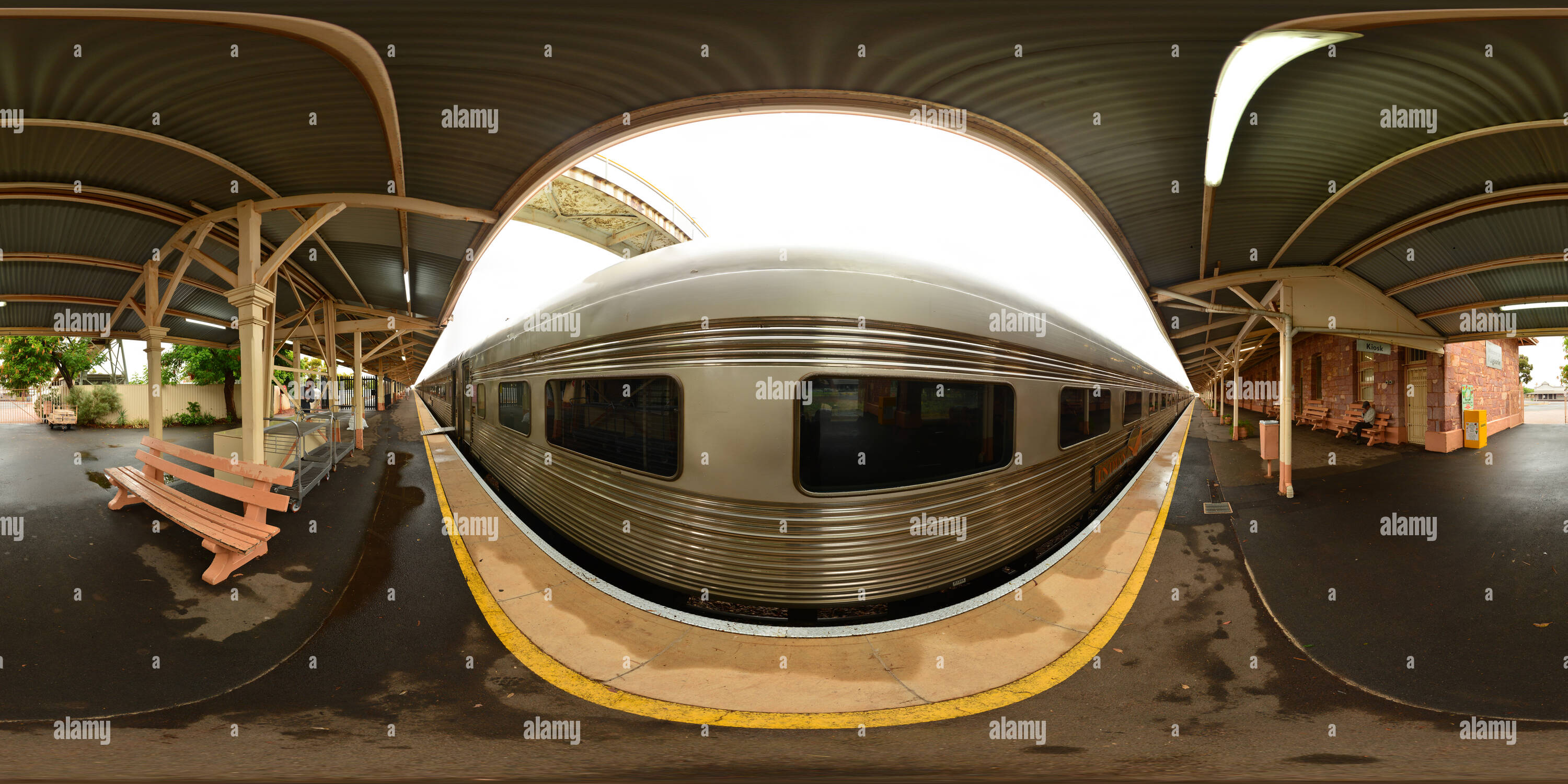 Indian pacific train australia hi-res stock photography and images - Alamy