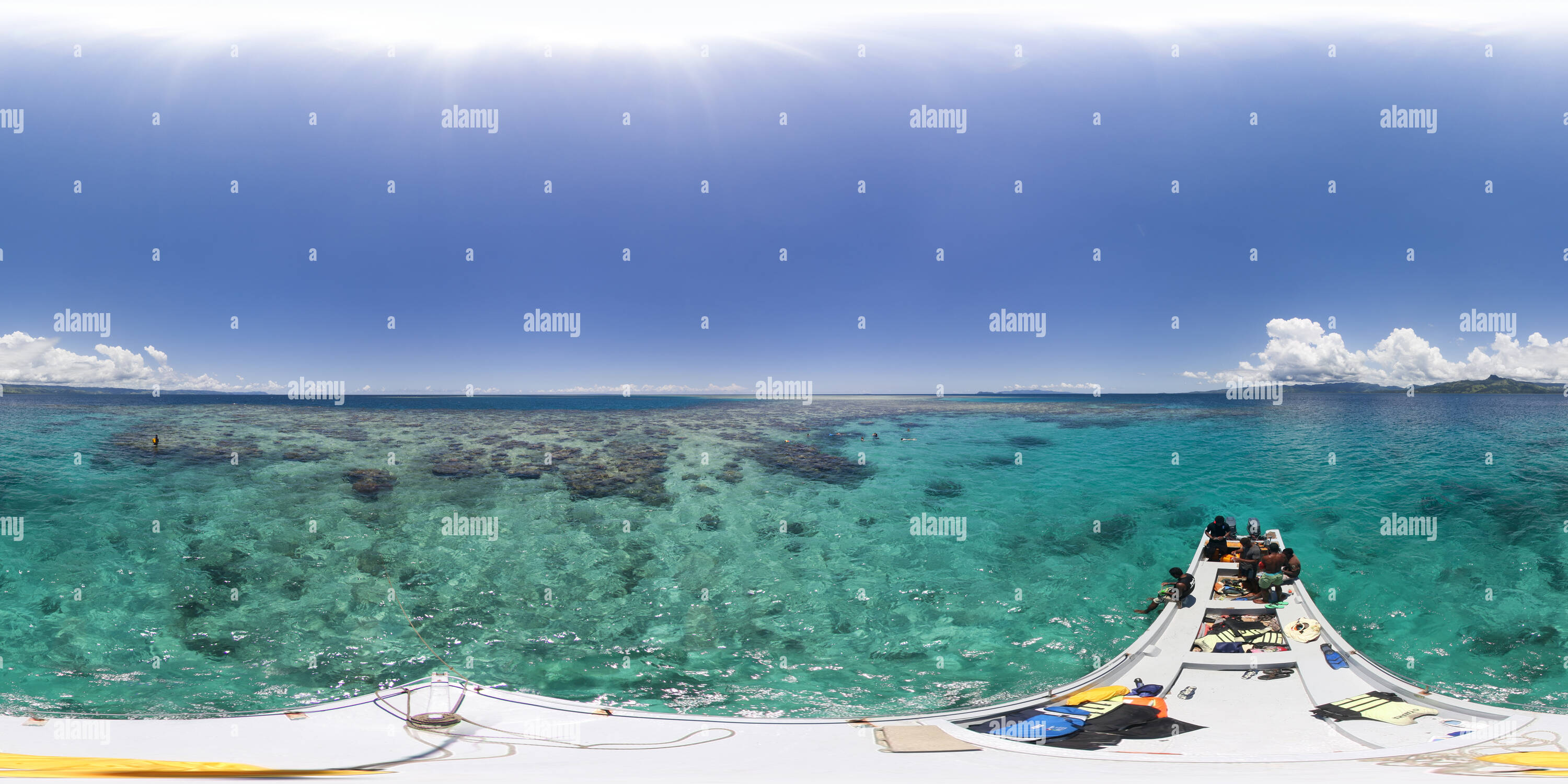 360° view of Snorkelling at Moon Reef in Fiji - Alamy