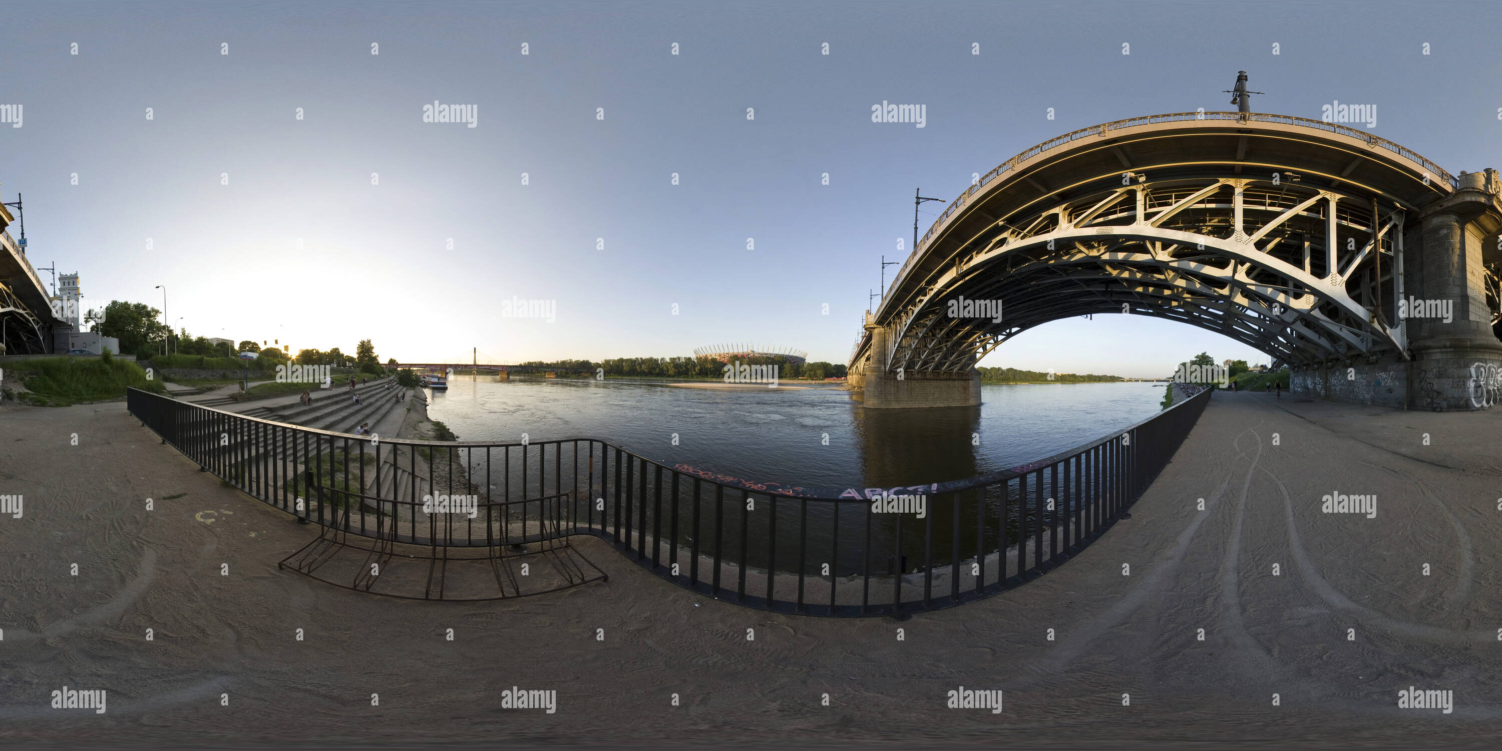 360° view of Poniatowski Bridge - view of the National Stadium - Alamy