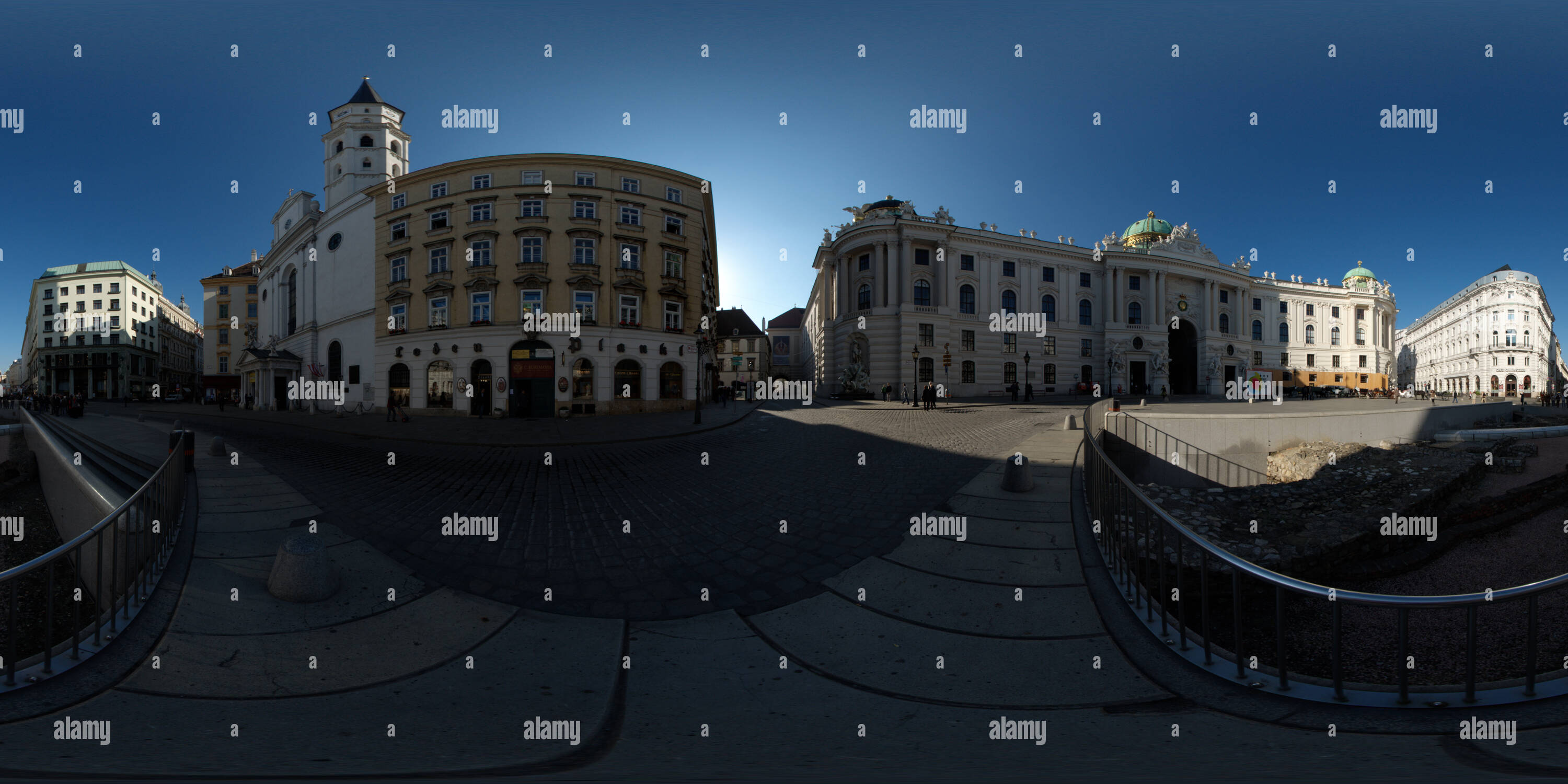 360° view of Vienna Michaelerplatz and Hofburg - Alamy