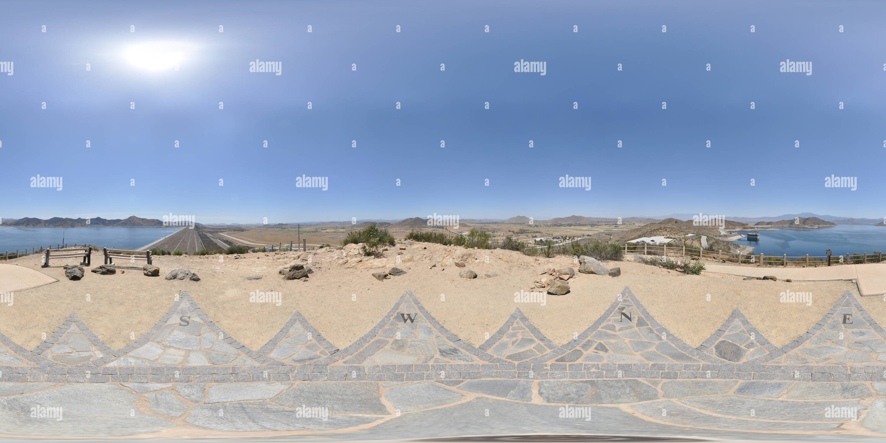 360° view of Diamond Valley Lake Viewpoint - Alamy