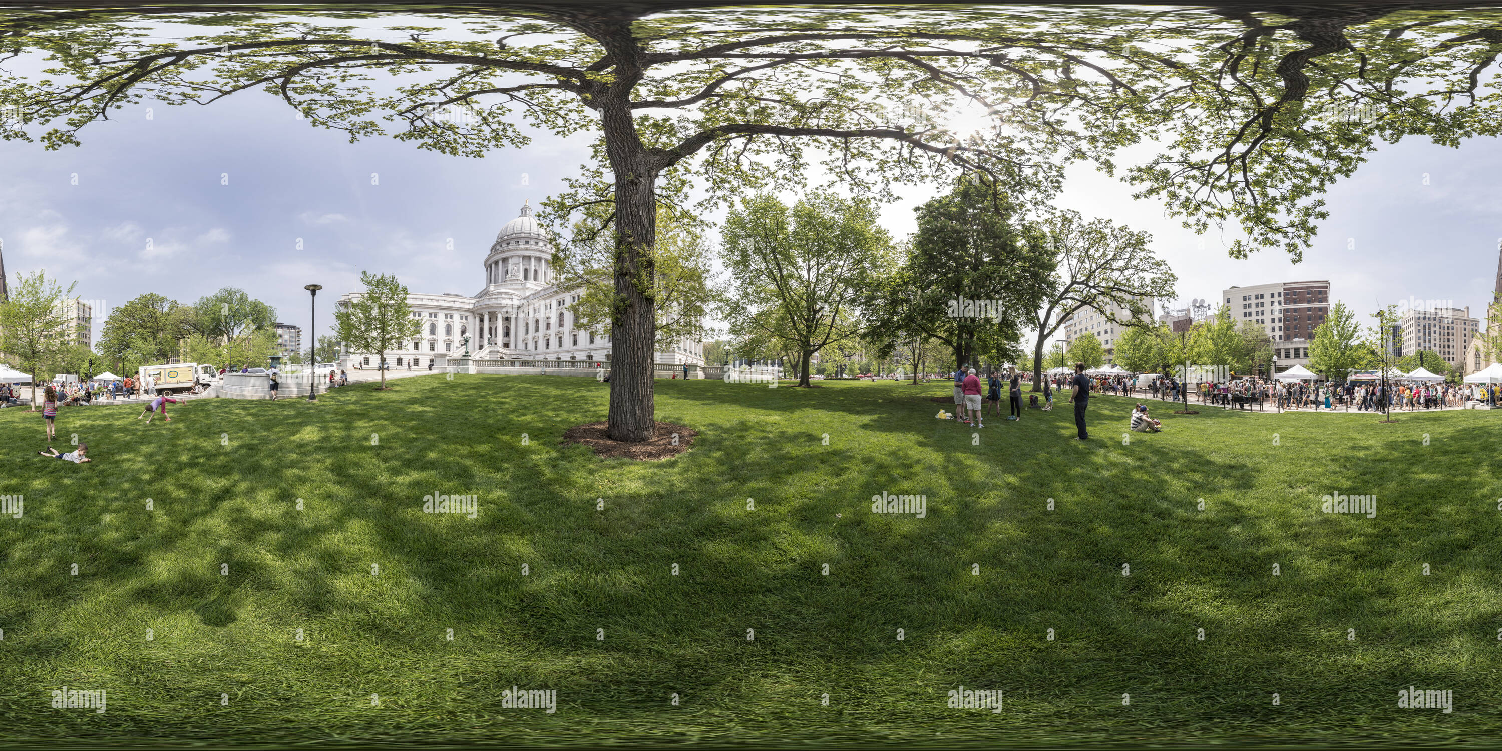 360° view of Under the Oaks on the Capitol Square, Madison, Wisconsin ...