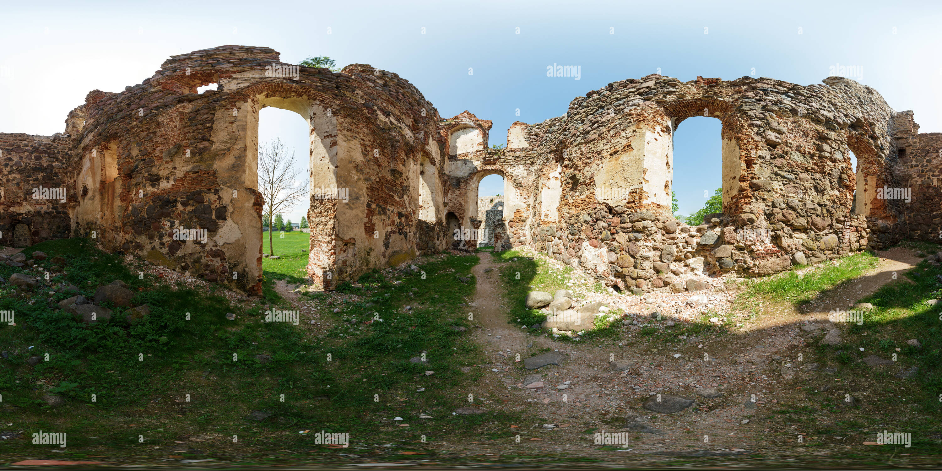 360° view of Dobele Castle Ruins - Alamy