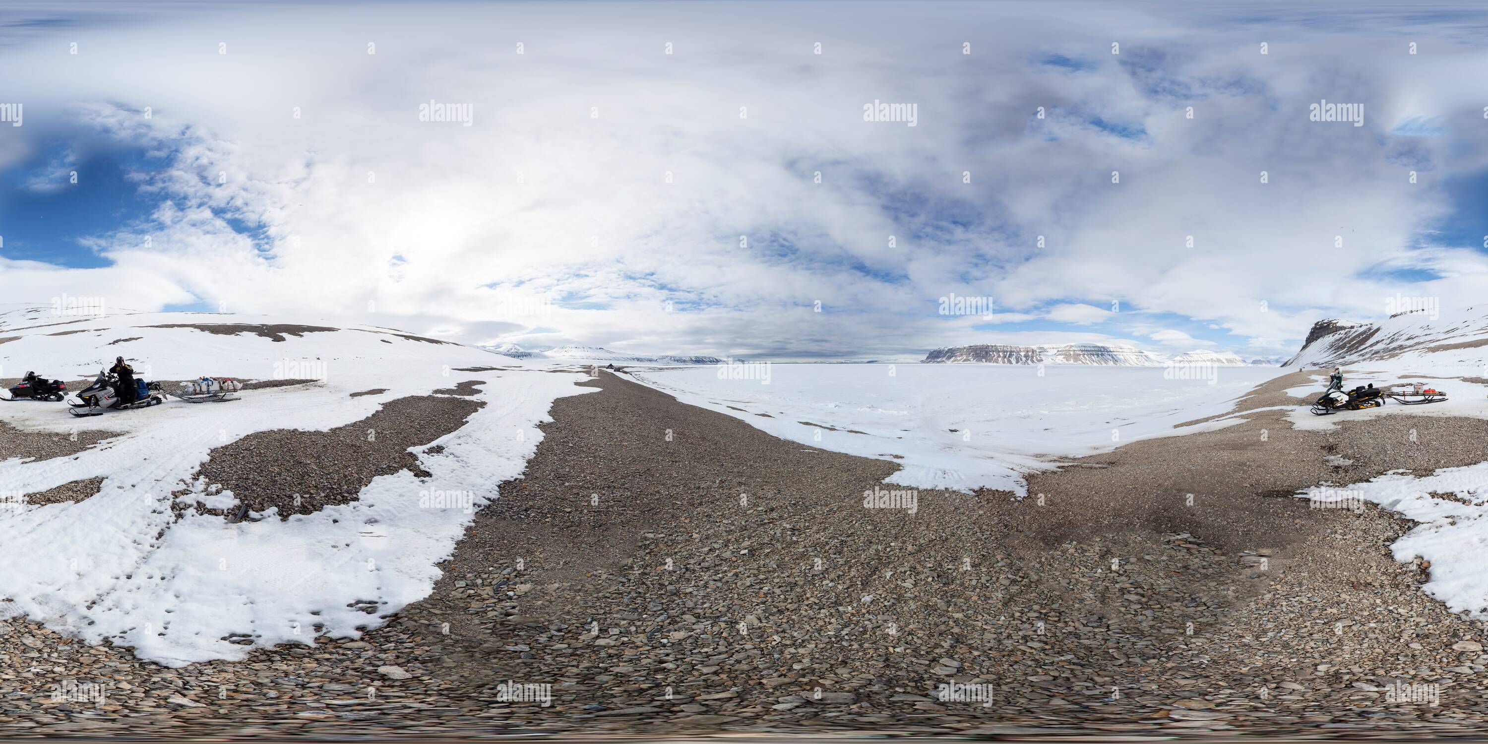 Trapping station hi-res stock photography and images - Alamy