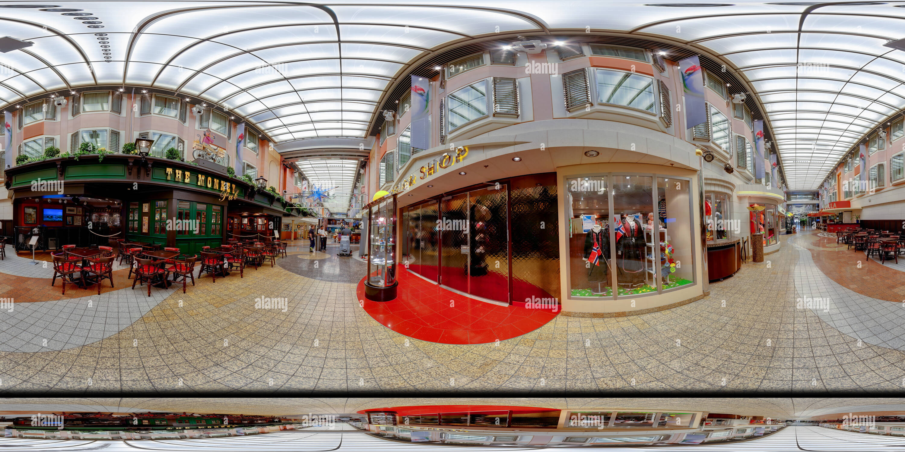 360° view of Color Magic - The Monkey Pub - Alamy
