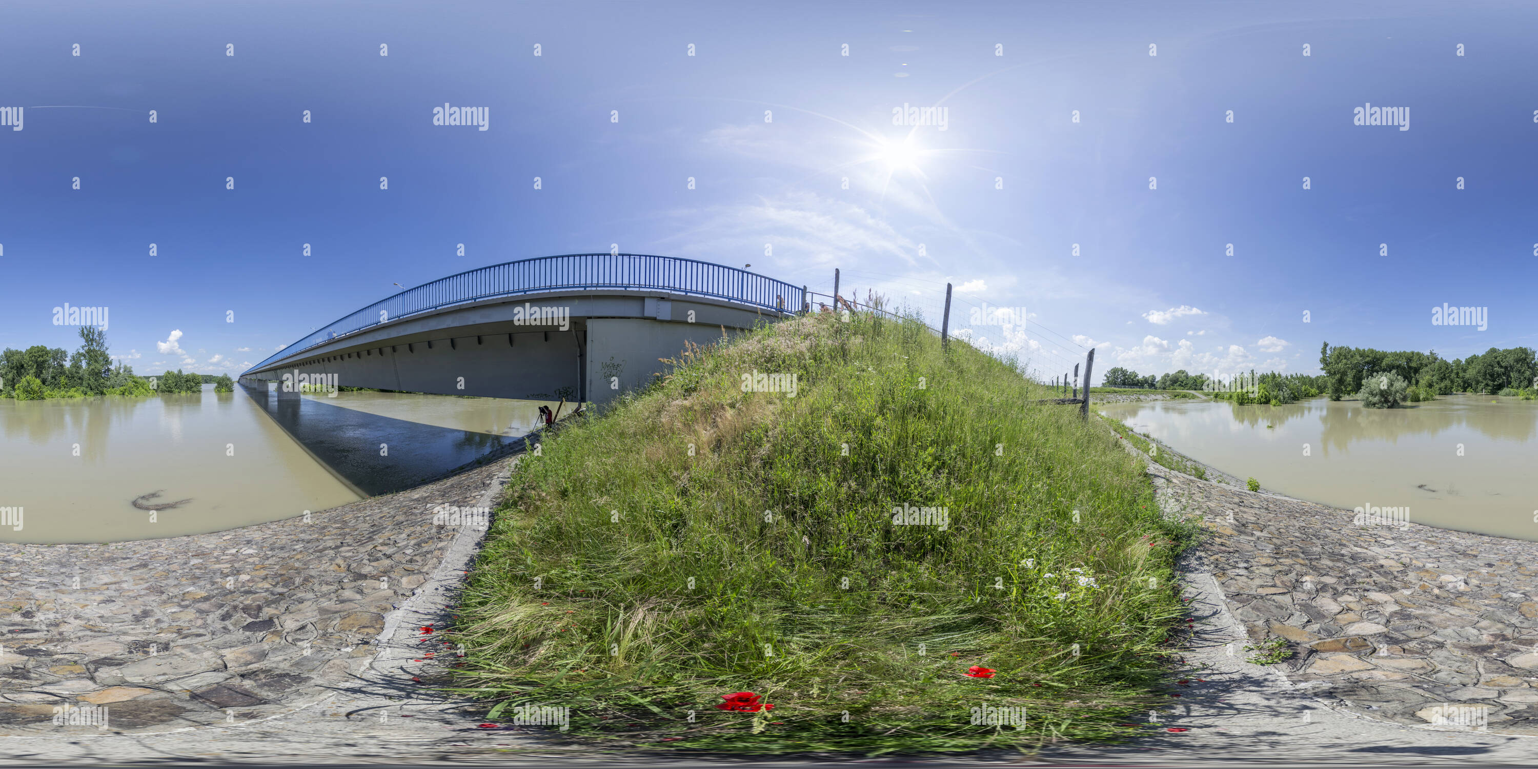 360° view of Flooding of the Danube River 2 - Alamy