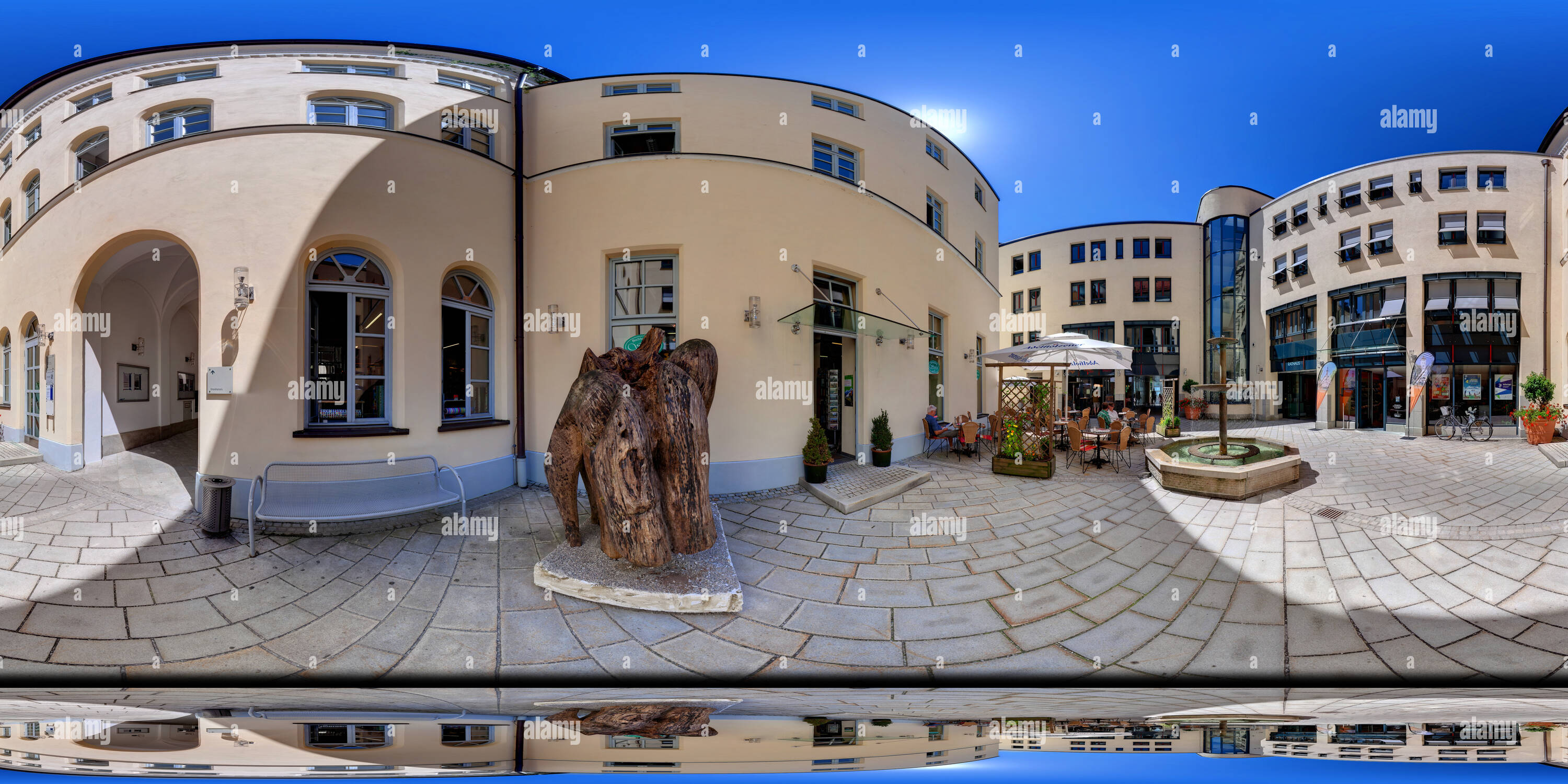 360° view of Im Innenhof des Traunsteiner Rathauses - Alamy