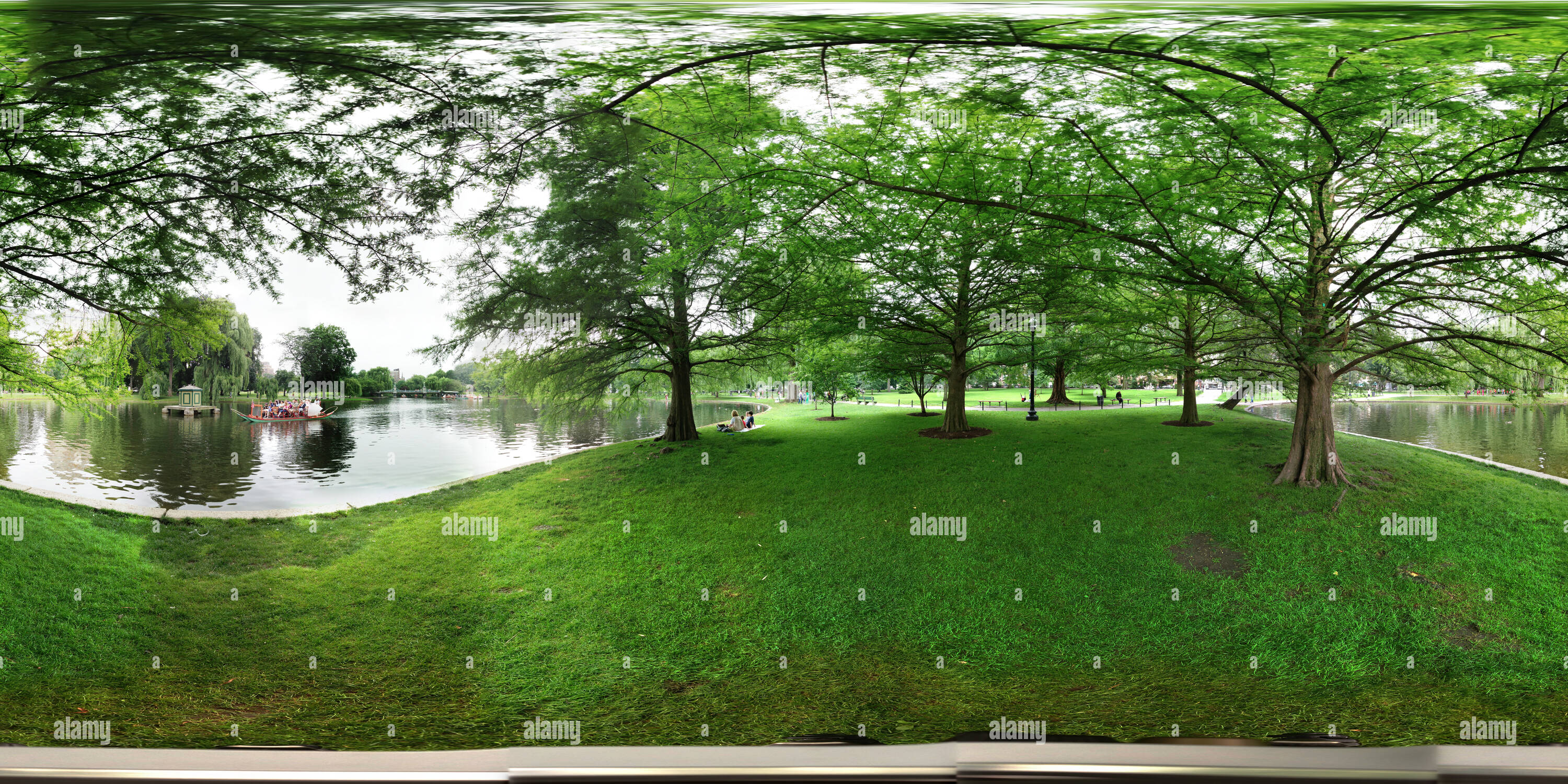 360° view of Boston Public Garden - South Side - Alamy