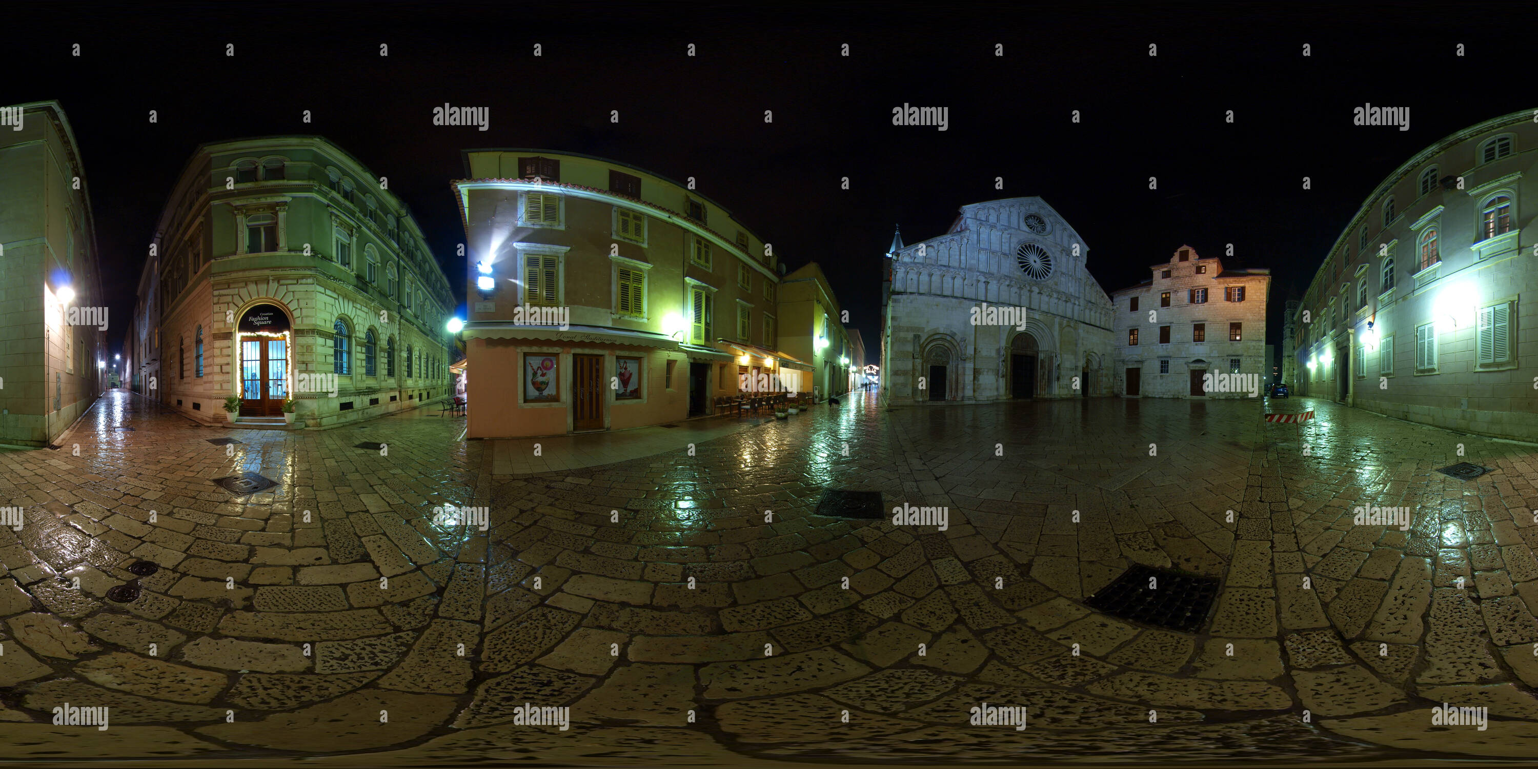 360° view of Zadar Cathedral - St. Anastasia - Alamy