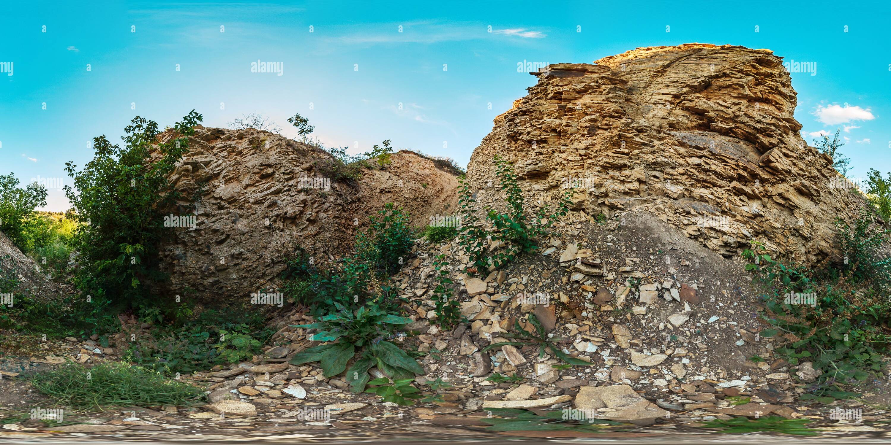 360° view of Druzhkovka. The protruding rock in Williams cavin - Alamy