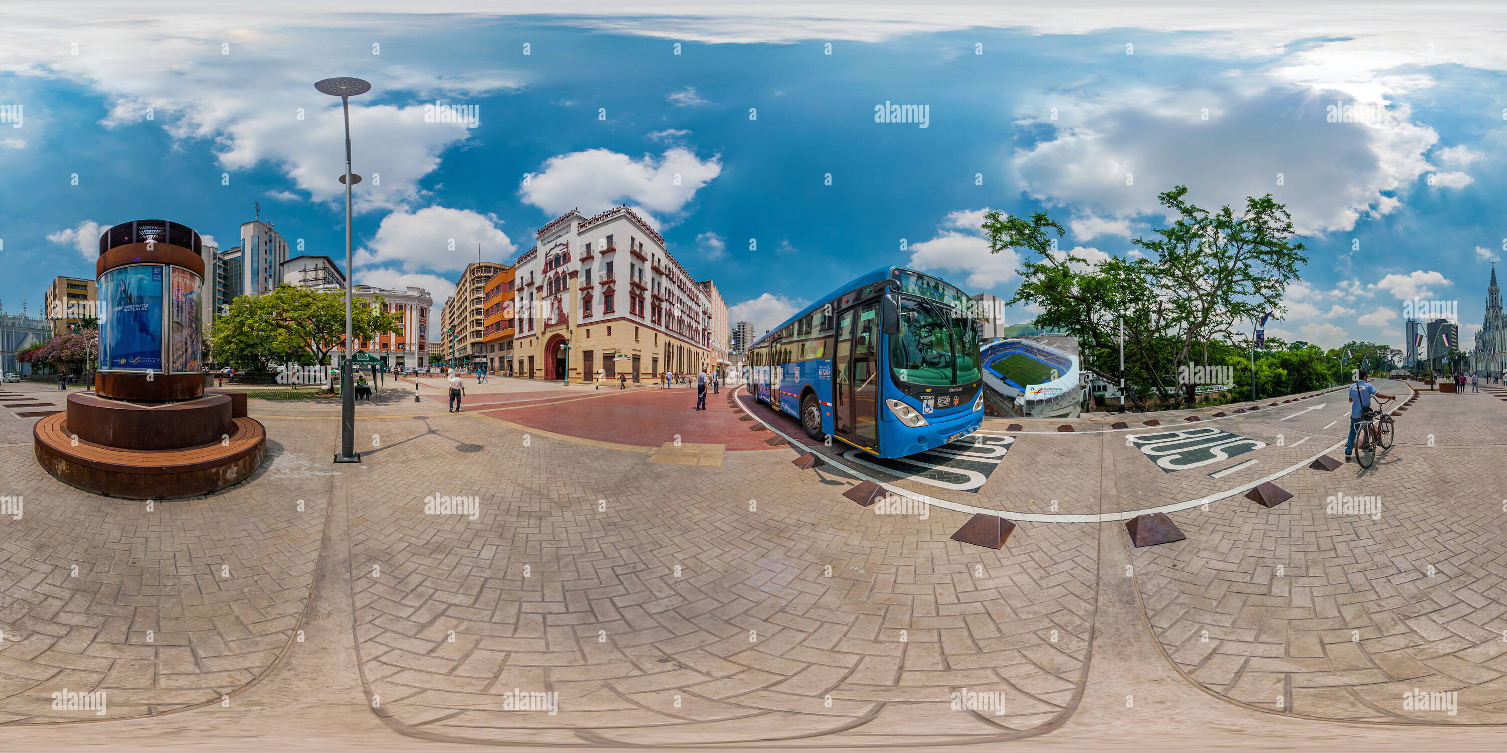 360° view of Tunel Boulevar Del Rio Cali Av Colombia Zona Peatonal ...