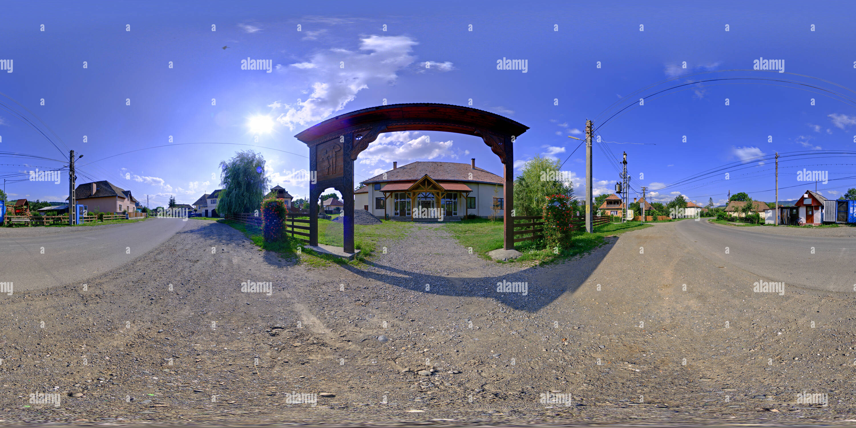 360° view of Traditional Szekler Gate, Nyárádköszvényes (Mătrici - Alamy