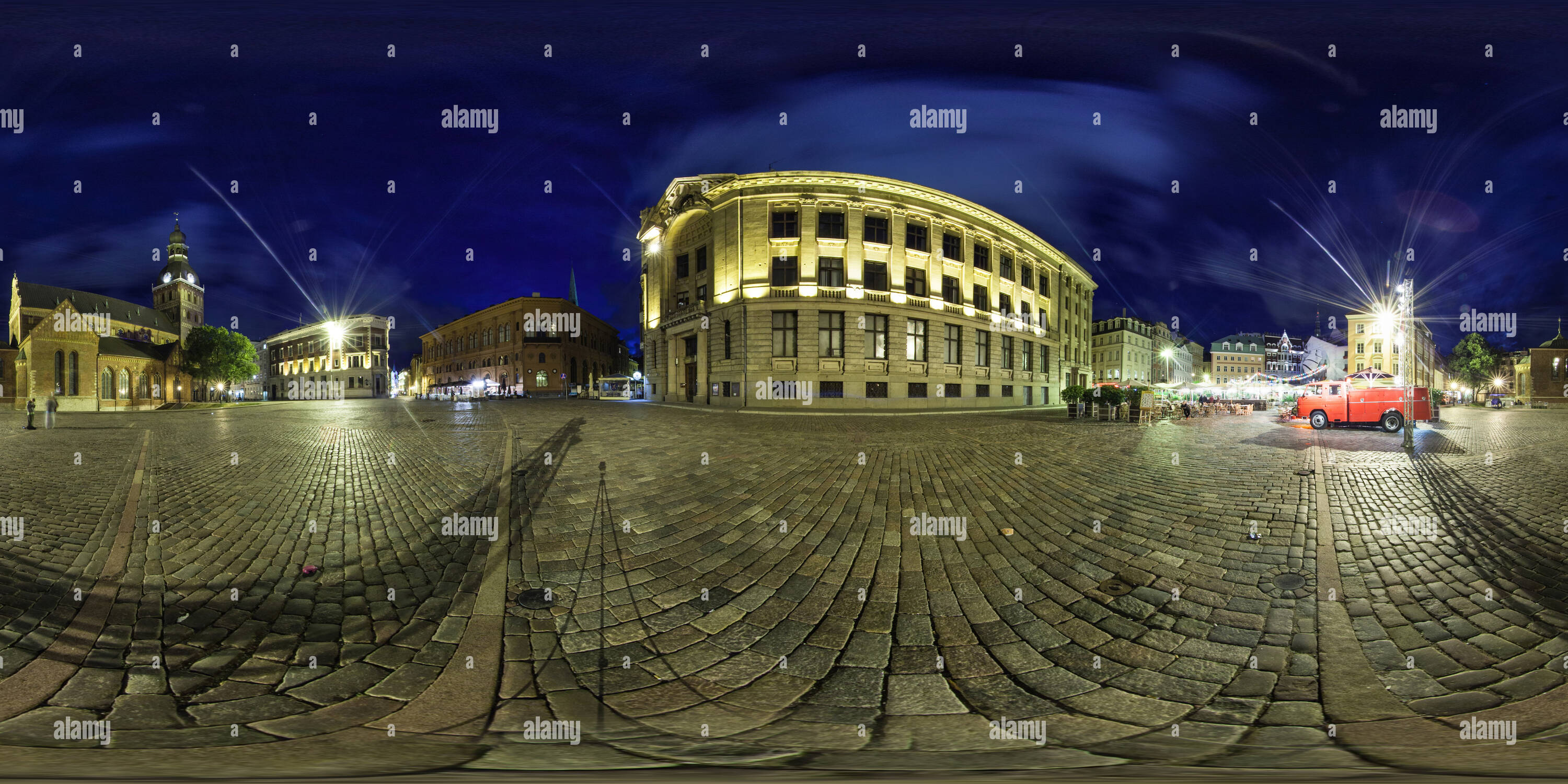 360° view of Dome Square, Riga - Alamy