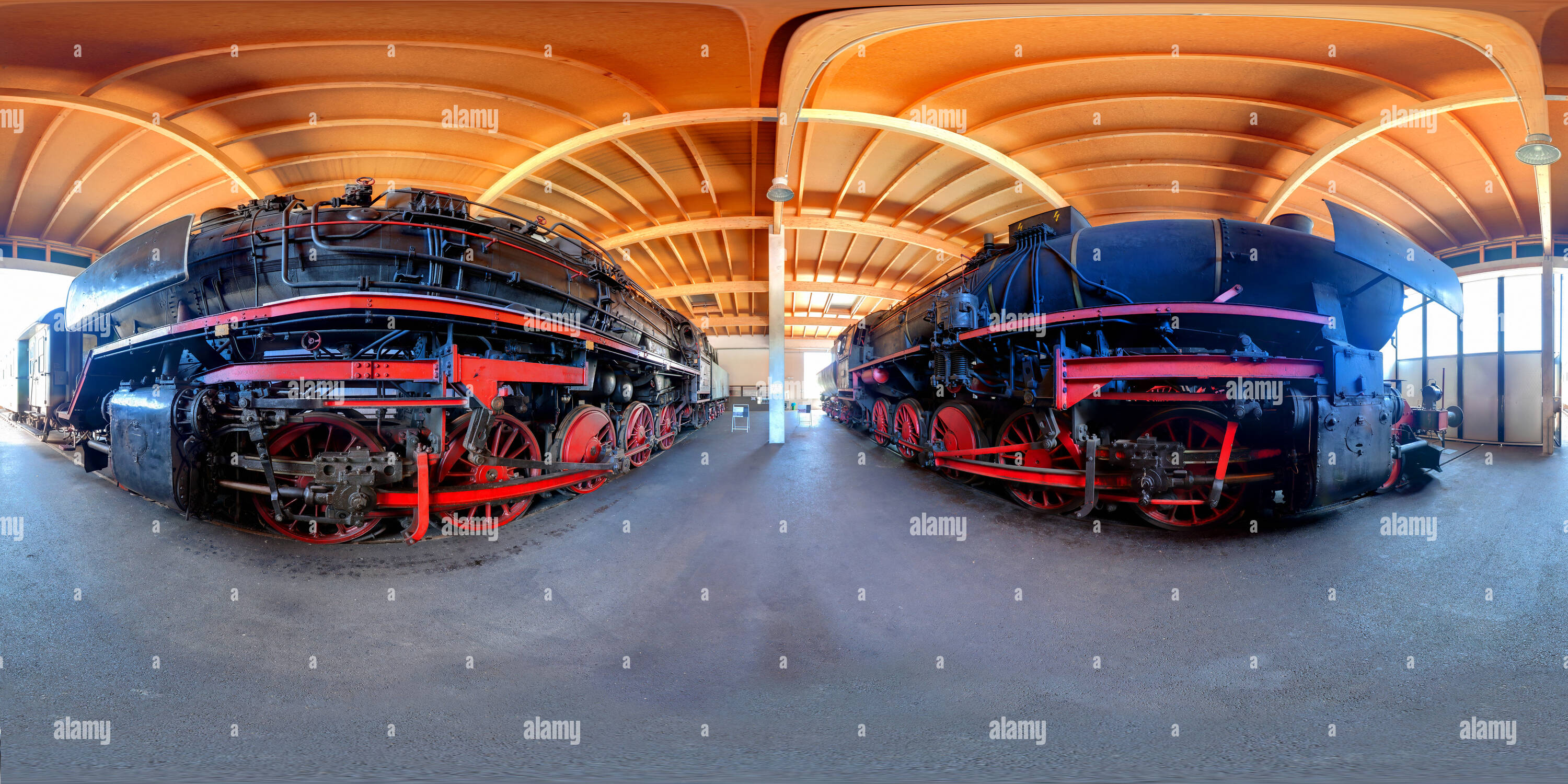 Ringlokschuppen hi-res stock photography and images - Alamy