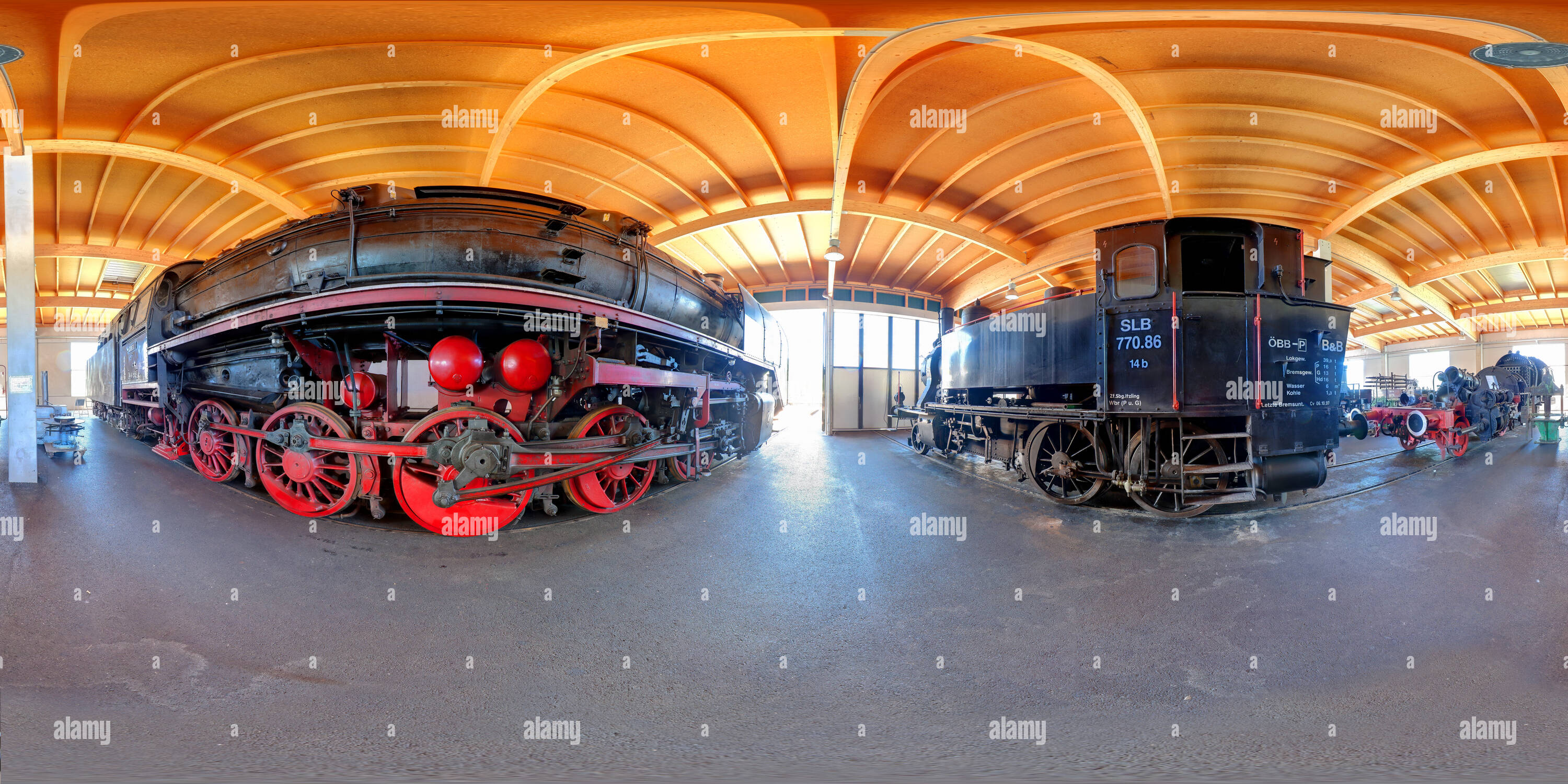 Ringlokschuppen hi-res stock photography and images - Alamy