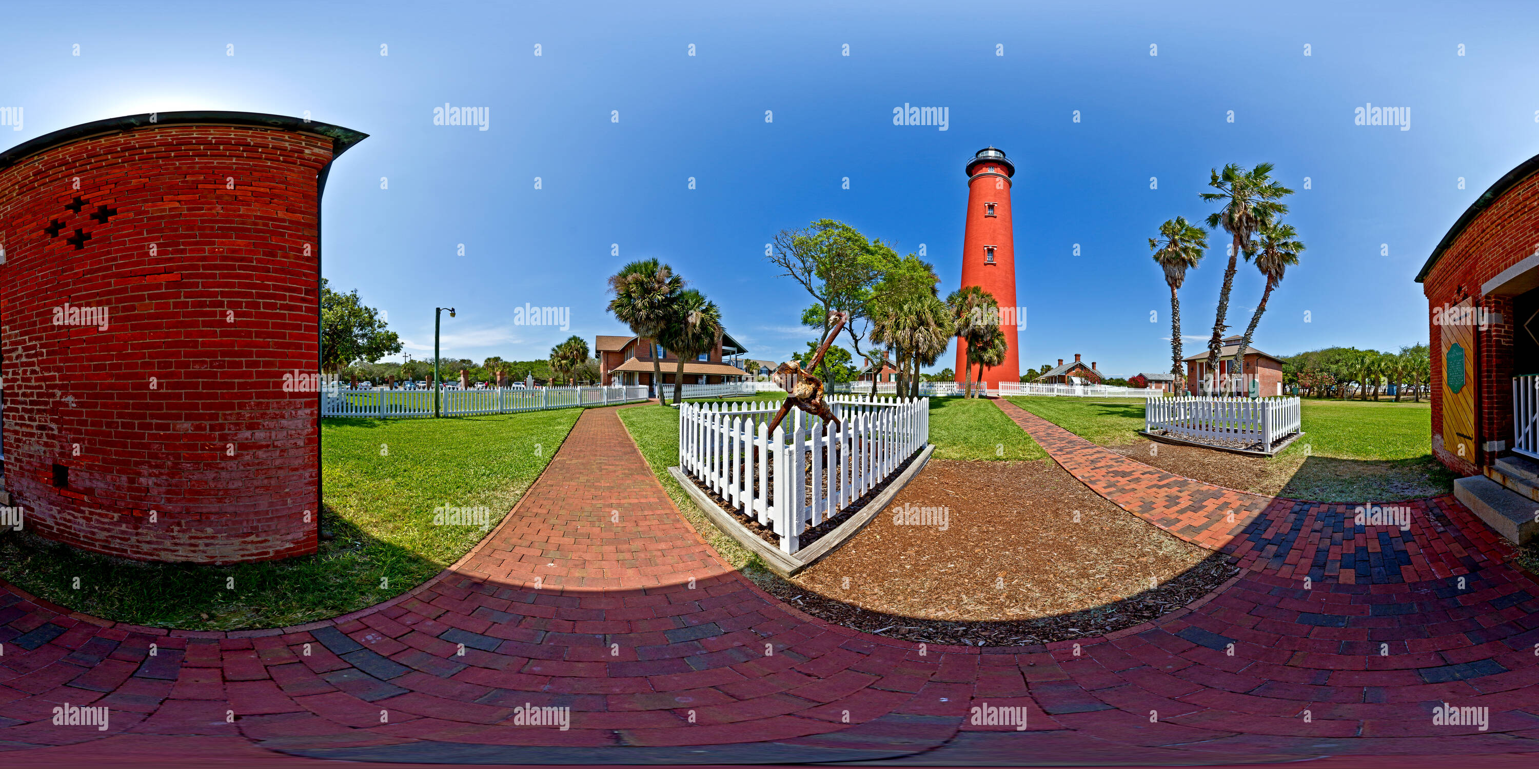 360° view of Ponce Inlet Lighthouse 1 - Alamy