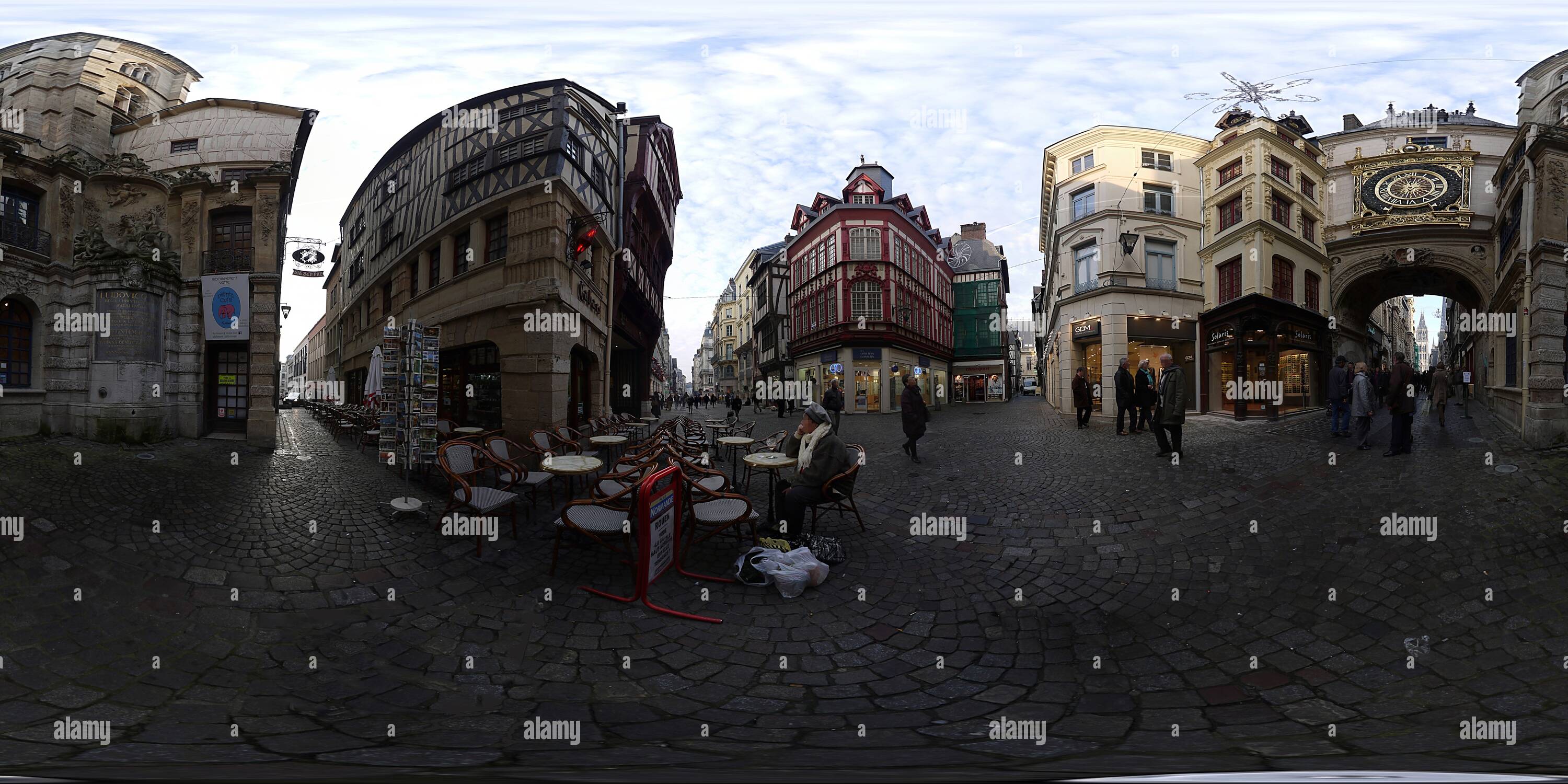360° view of Rouen : the Gros-Horloge clock - Alamy