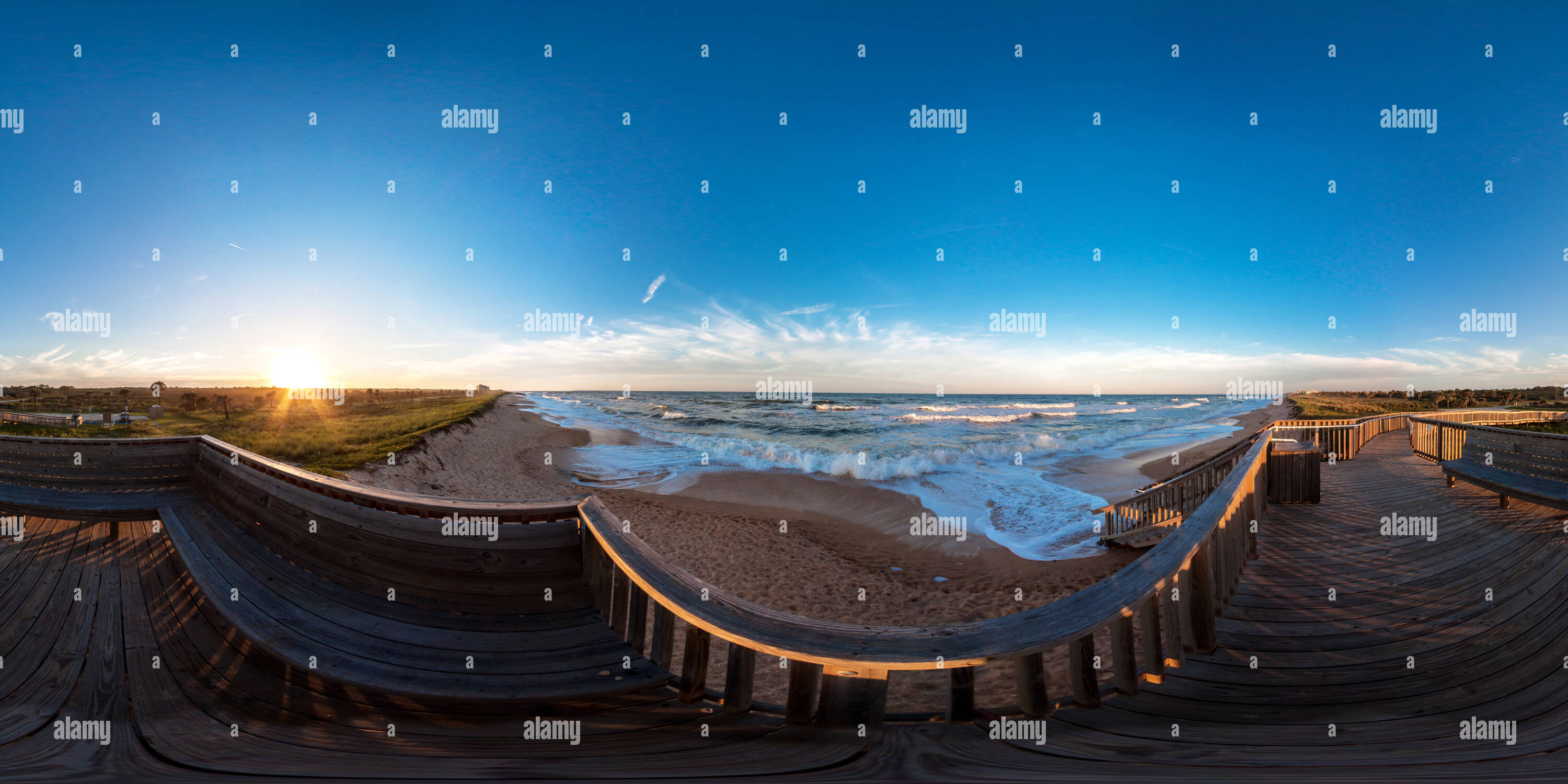 360° view of Washington Oaks Gardens State Park at sunset - Alamy