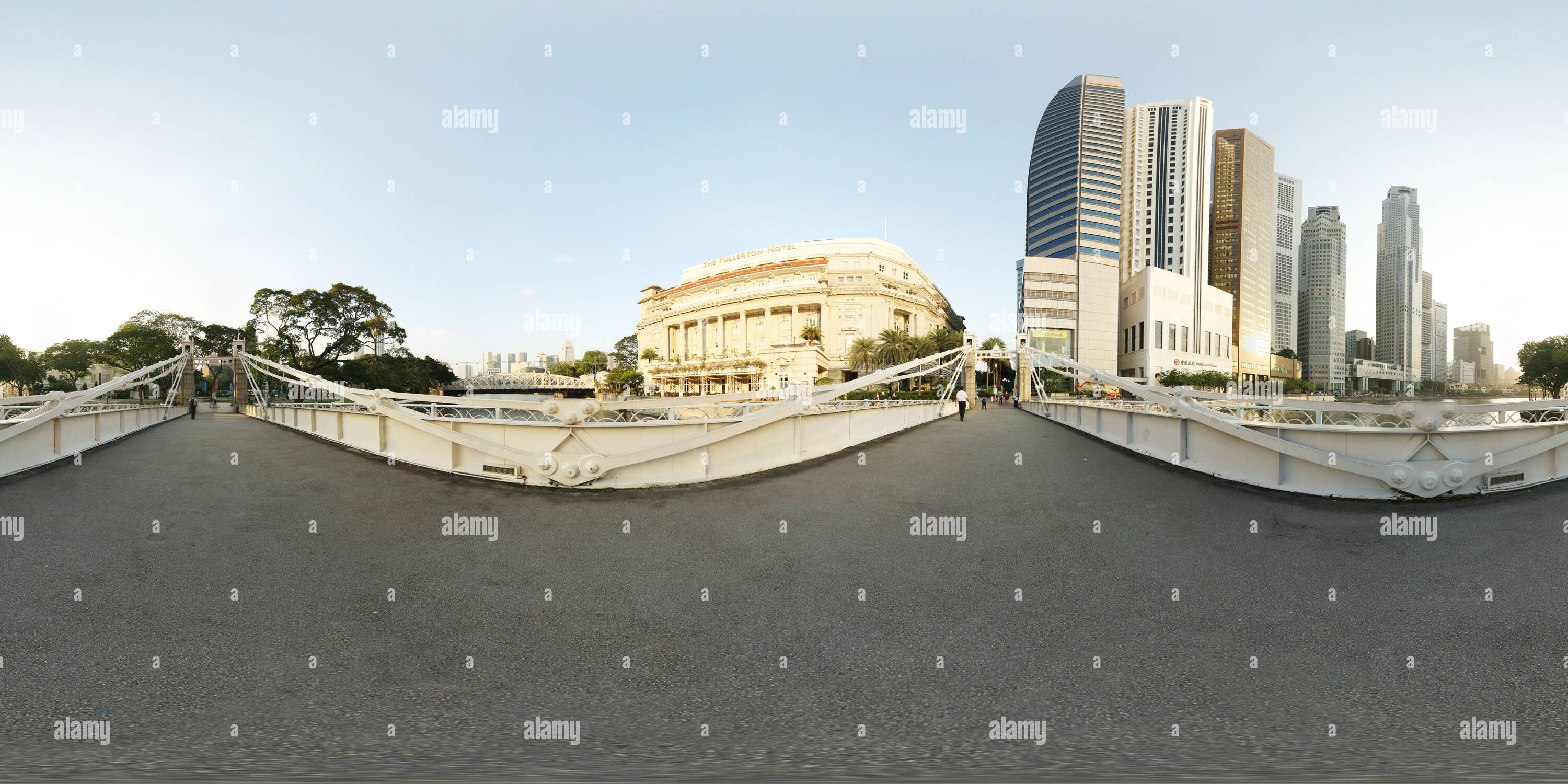 360° view of Fullerton Hotel Bridge Raffles City Singapore - Alamy