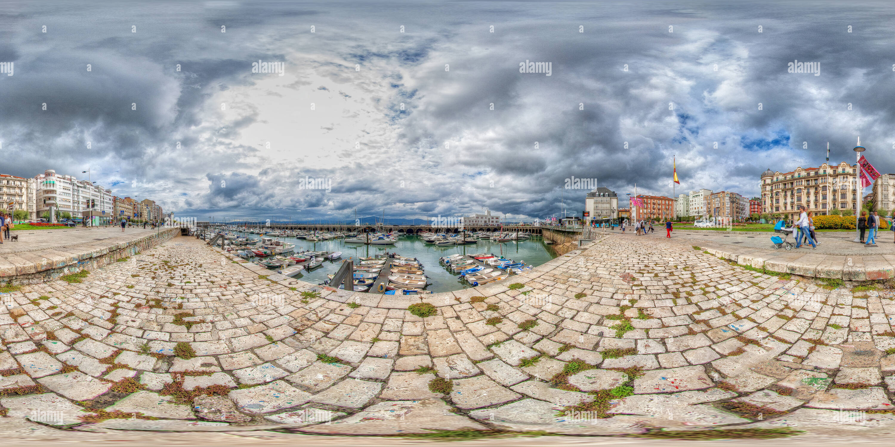 360° view of Santander, Calle Castelar - Alamy