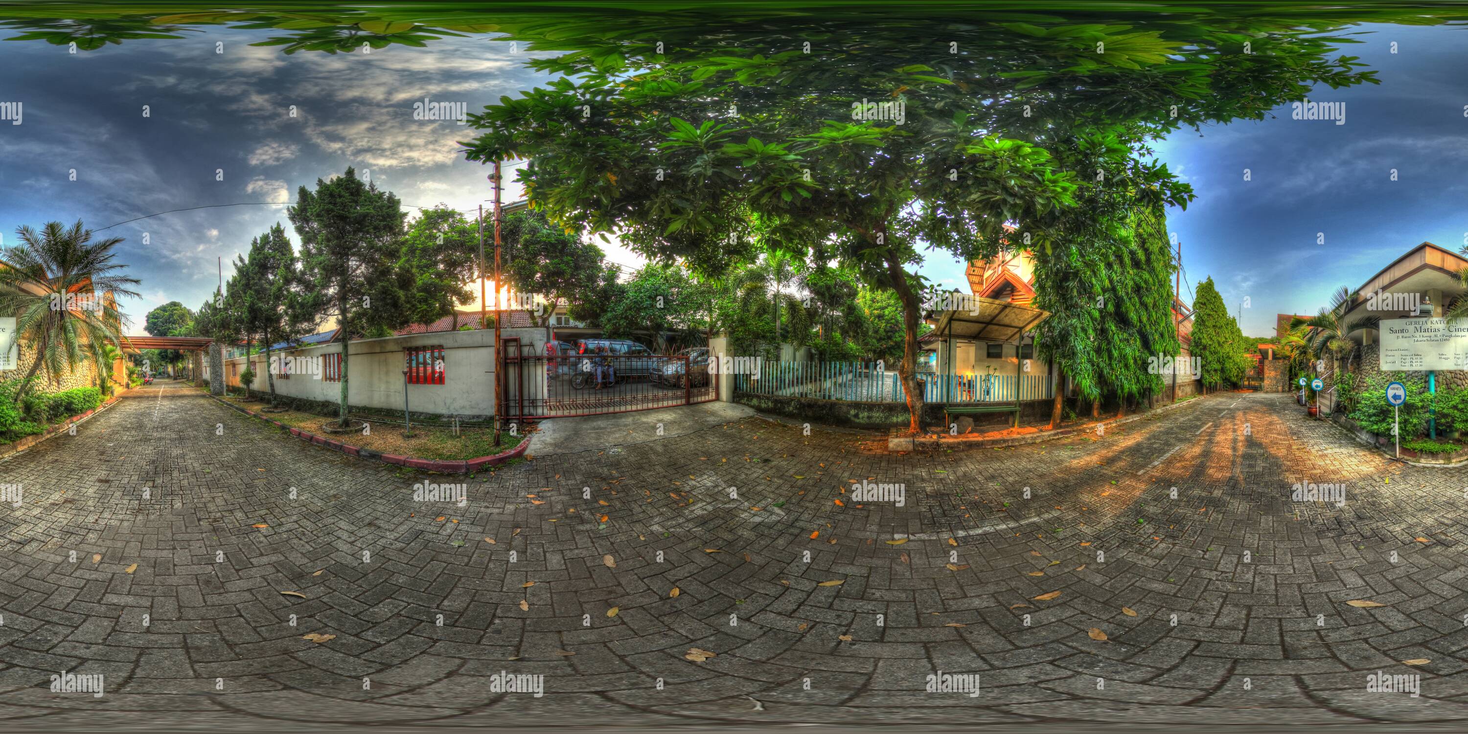 Paroki hi-res stock photography and images - Alamy