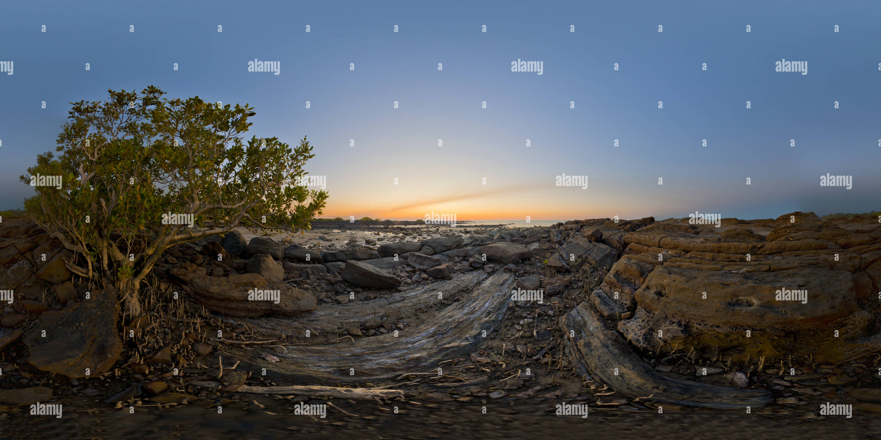 360° view of Point Vernon, Edge of the world - Alamy