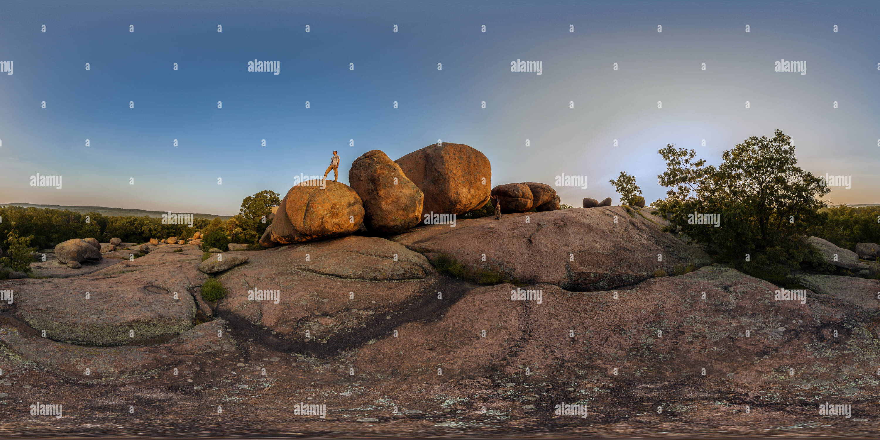 360° view of Elephant Rocks State Park - front of top rocks - Alamy