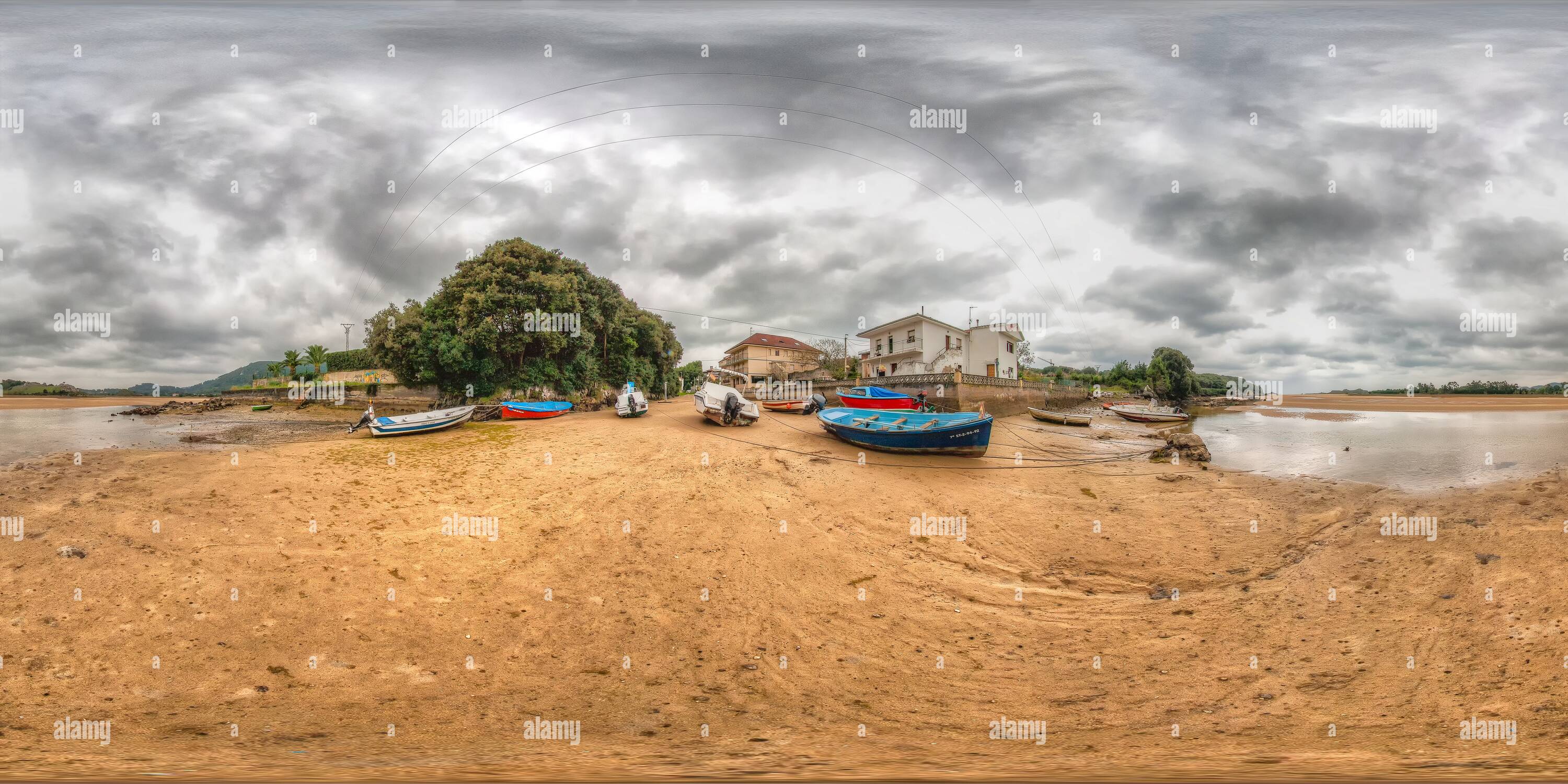 360° view of Isla, La Cava - Alamy