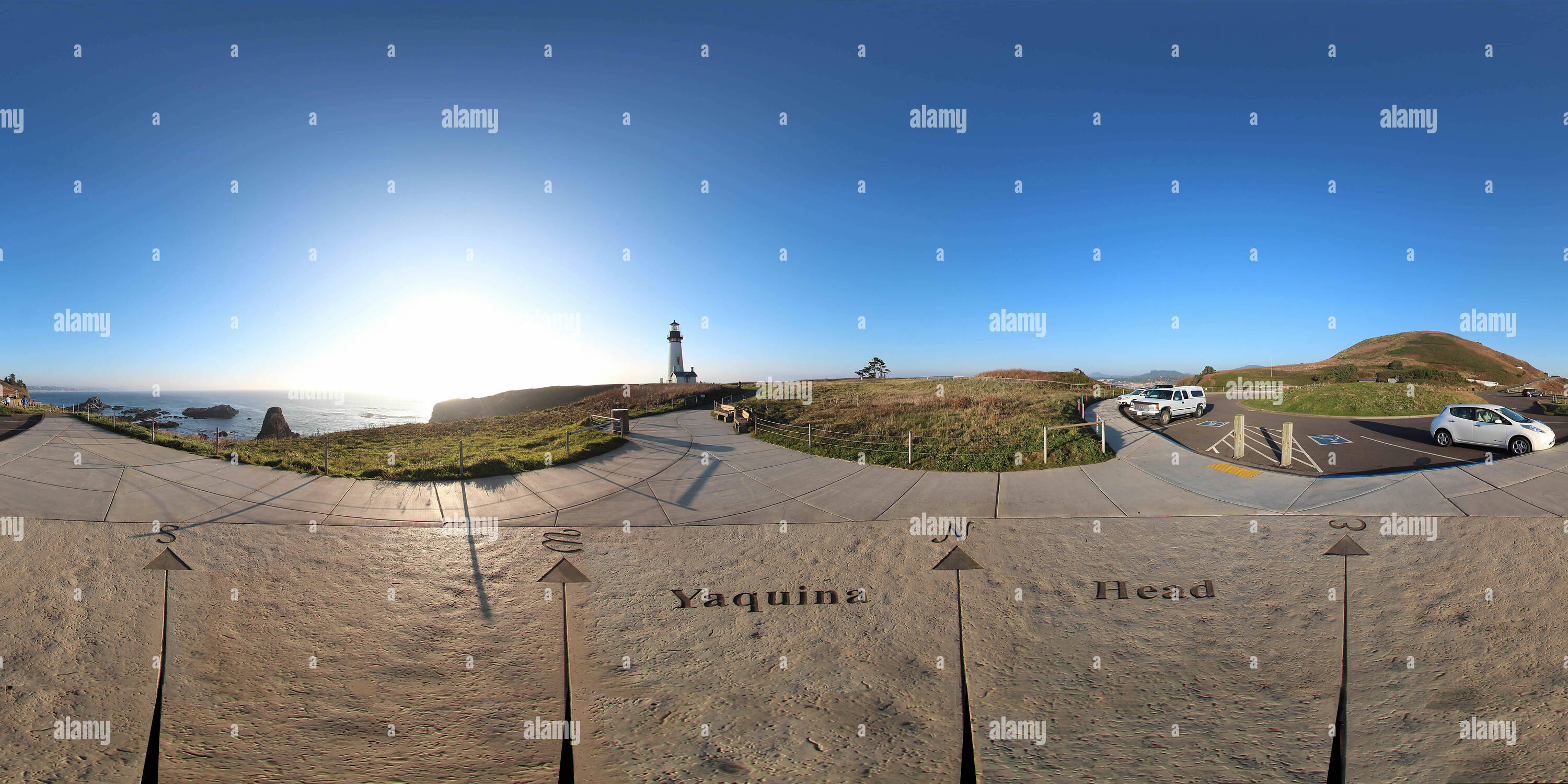 360° view of Newport Lighthouse - Oregon US Highway 101 - Alamy