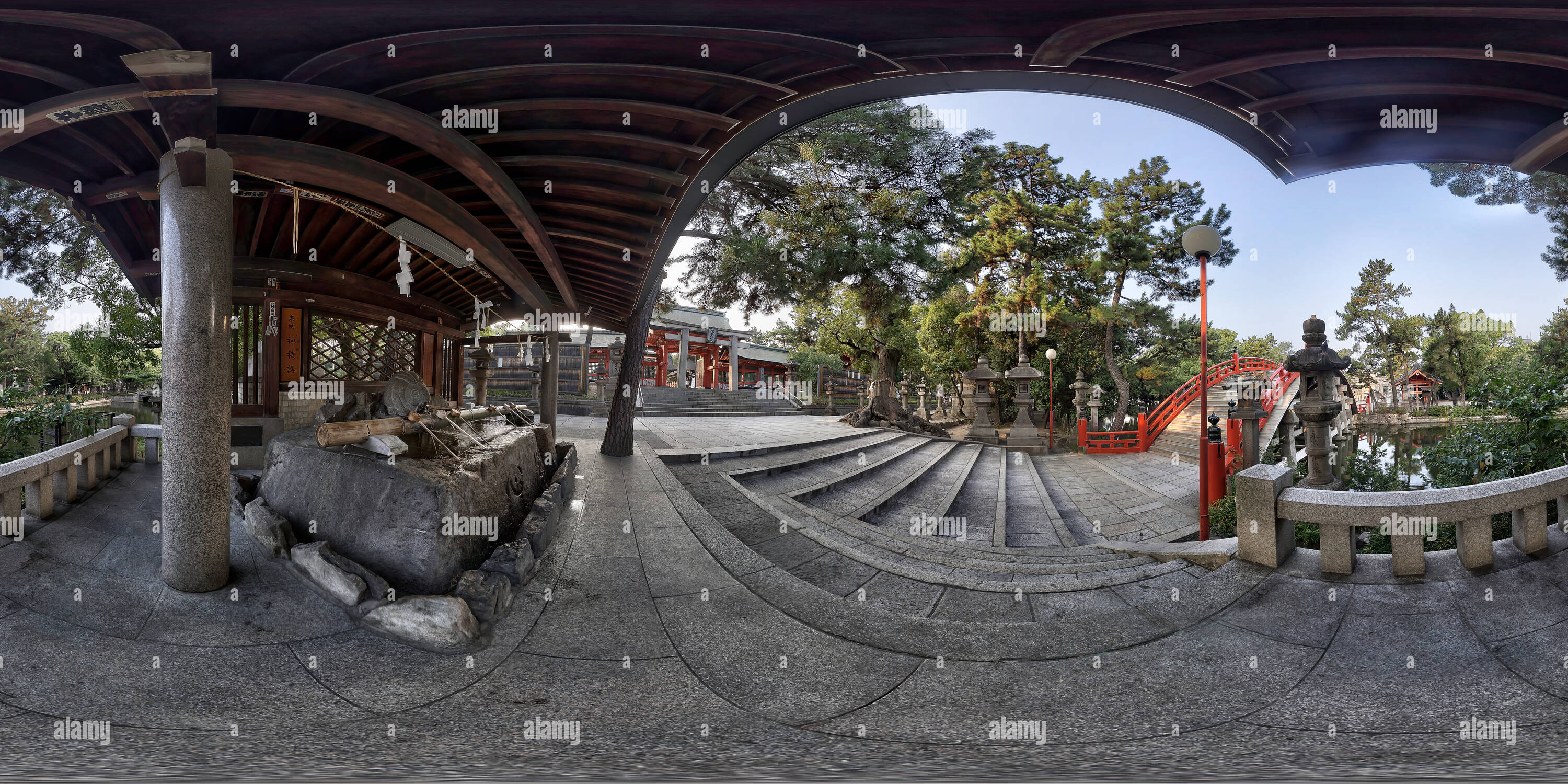 360° view of Sumiyoshi Taisha Bridge Osaka Japan - Alamy