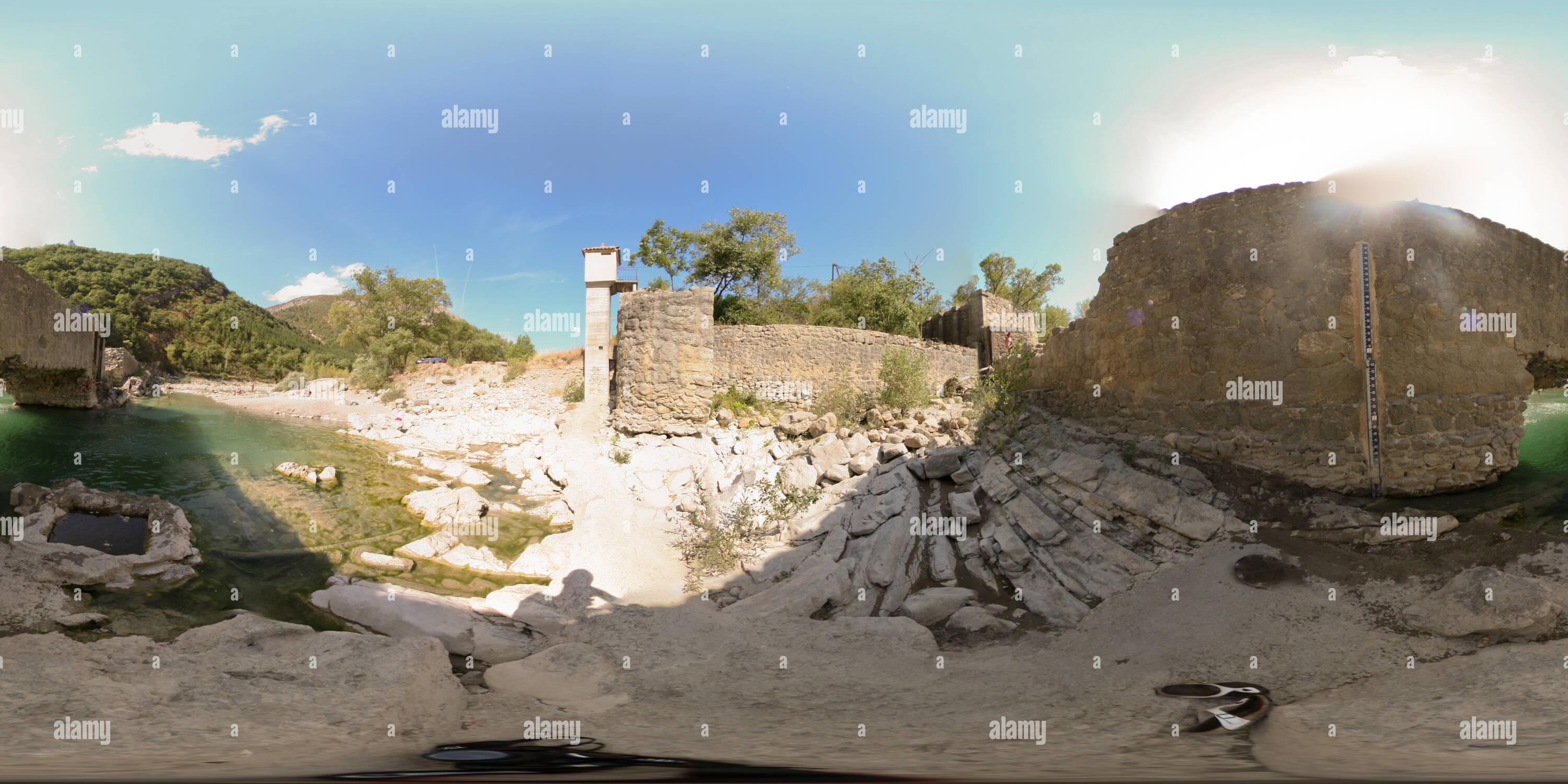 Veynes hi-res stock photography and images - Alamy