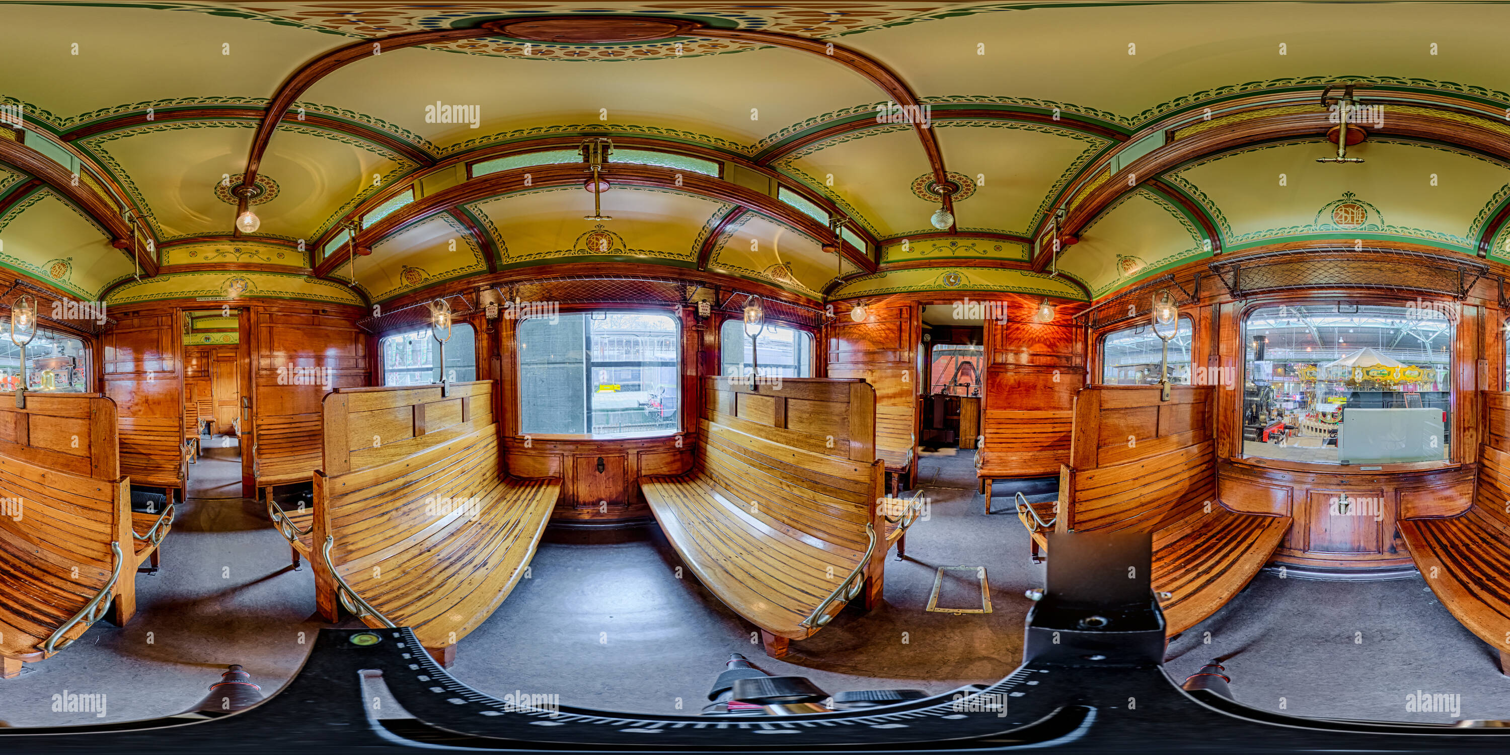 360° view of HDR in the train - Alamy