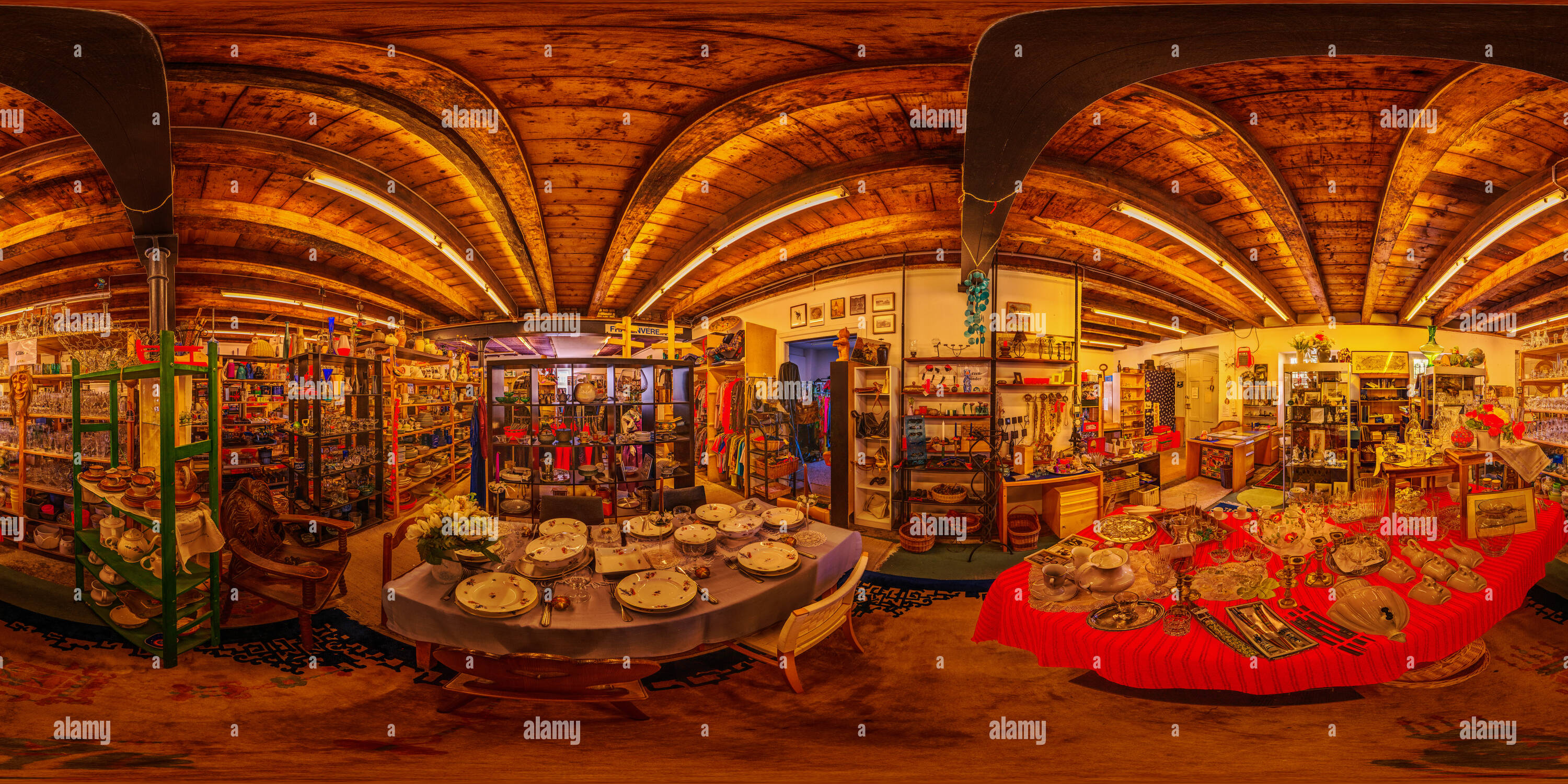 360° view of Thrift Shop in Erlenbach ZH 1 - Alamy