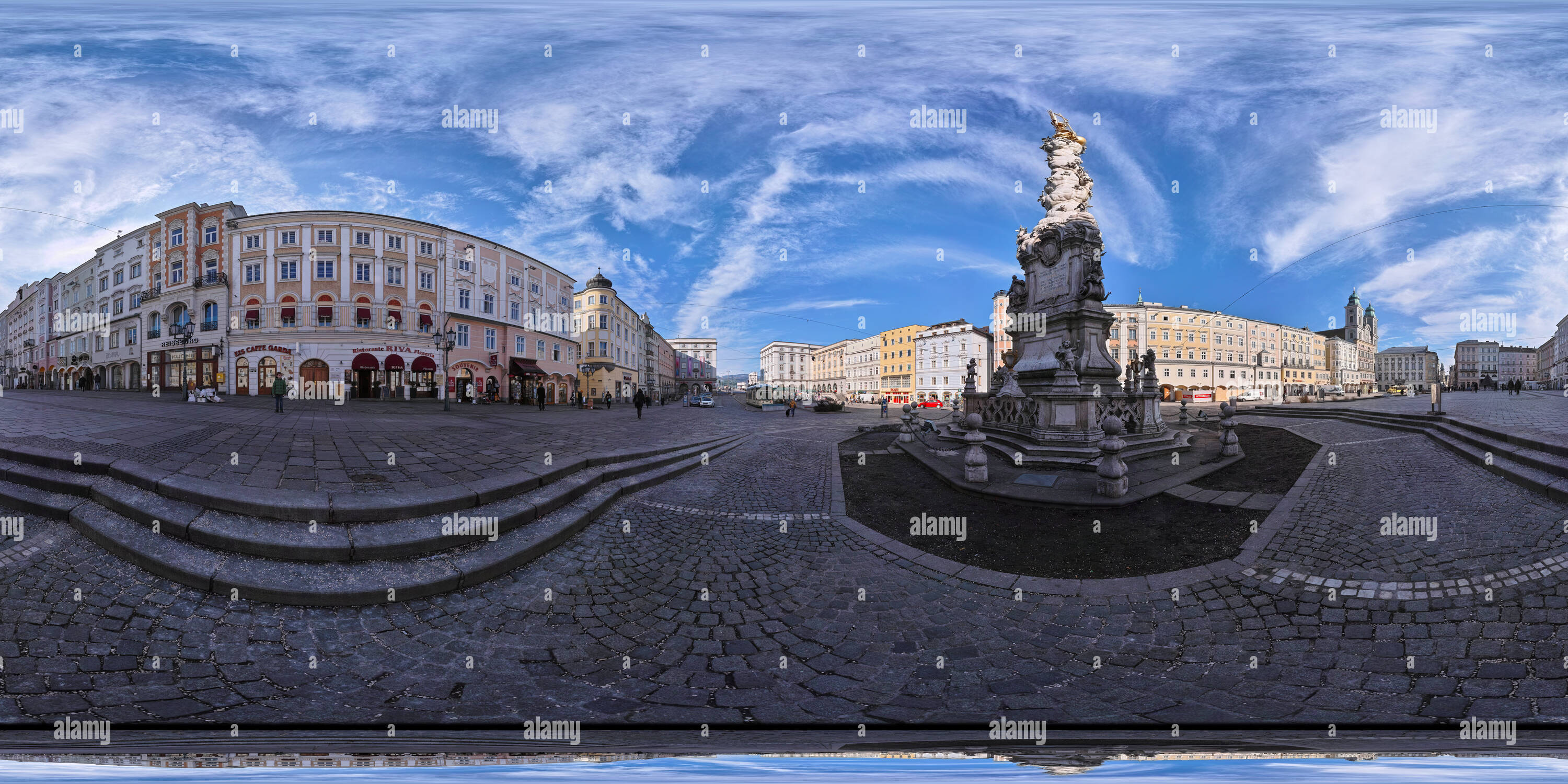 360° view of Der Hauptplatz von Linz - Alamy