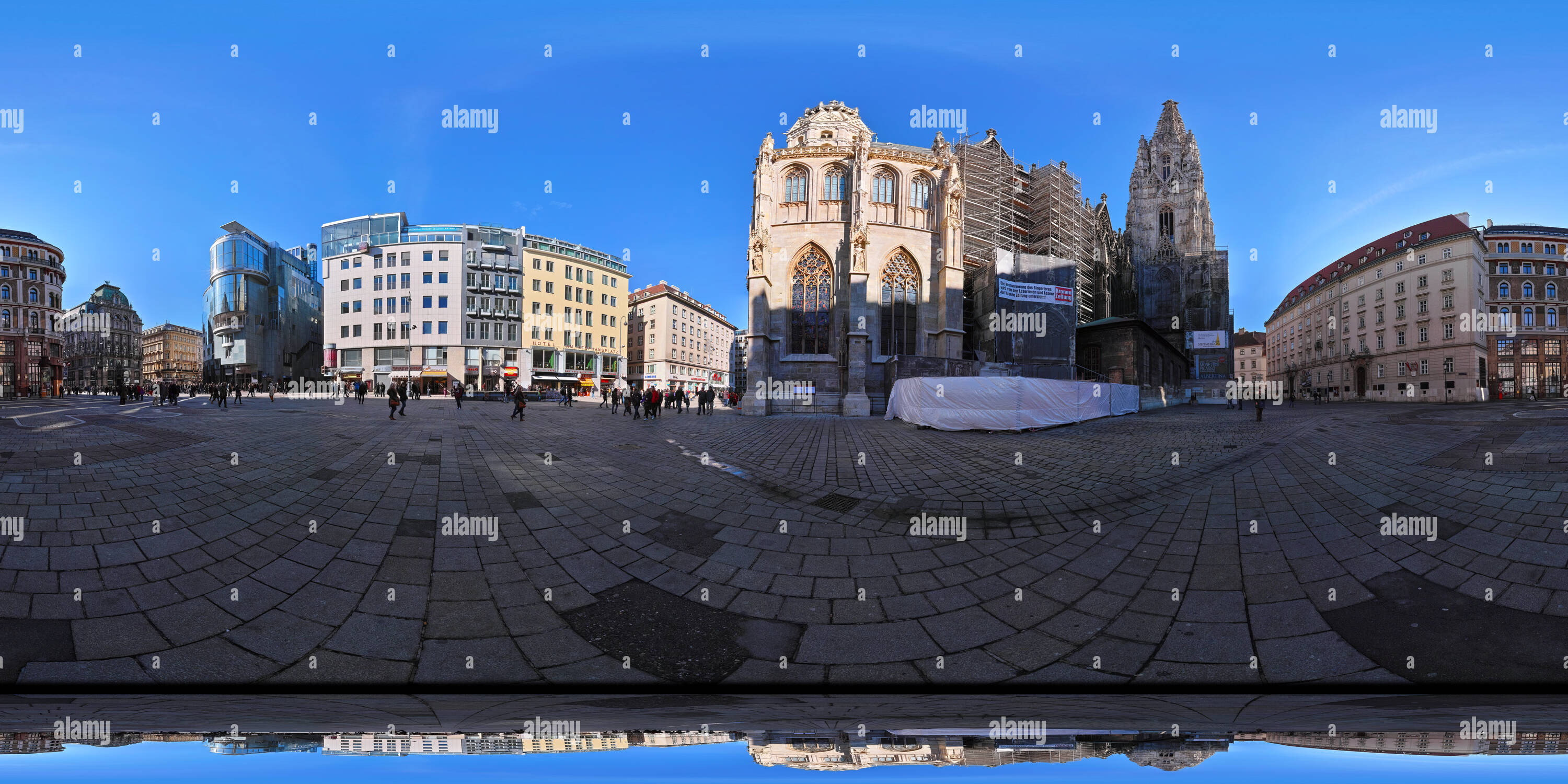 360° view of Der Wiener Stephansplatz - Alamy