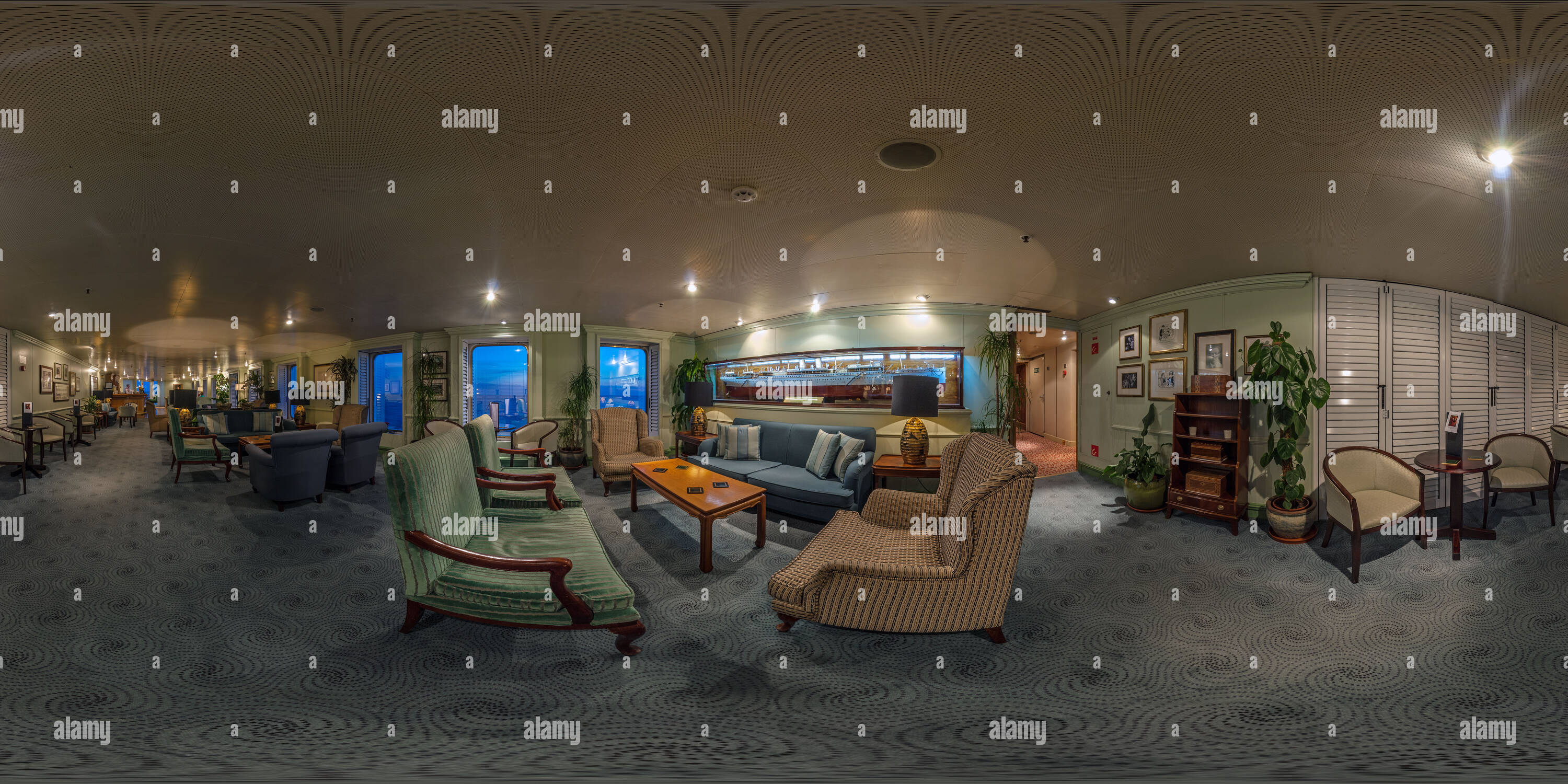 360° view of Wheeler Bar, MV Minerva - Alamy